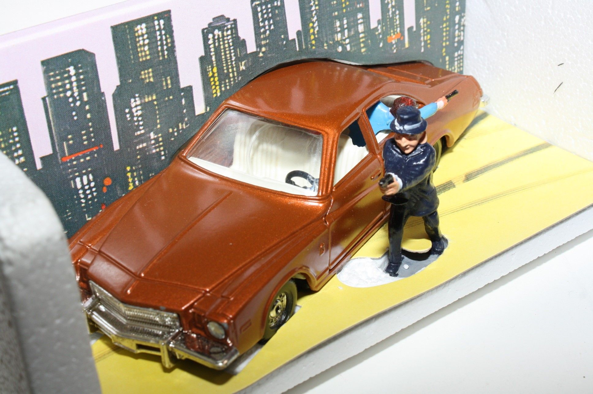 Corgi 290 Kojak Buick, Mint with Badge in Good Original Box | DB ...