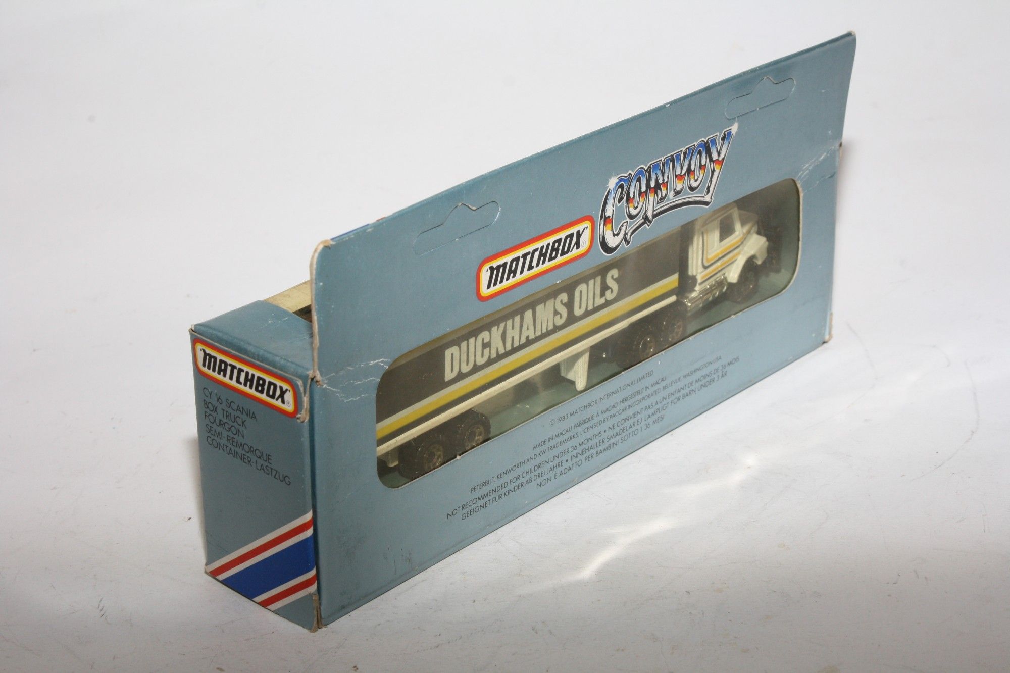 Matchbox CY16 Scania Box Truck, VNM in Original Box | DB Collectables