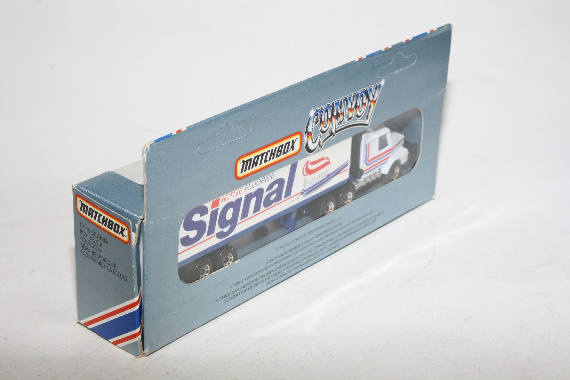 Matchbox CY16 Scania Box Truck, Mint in Original Box | DB Collectables