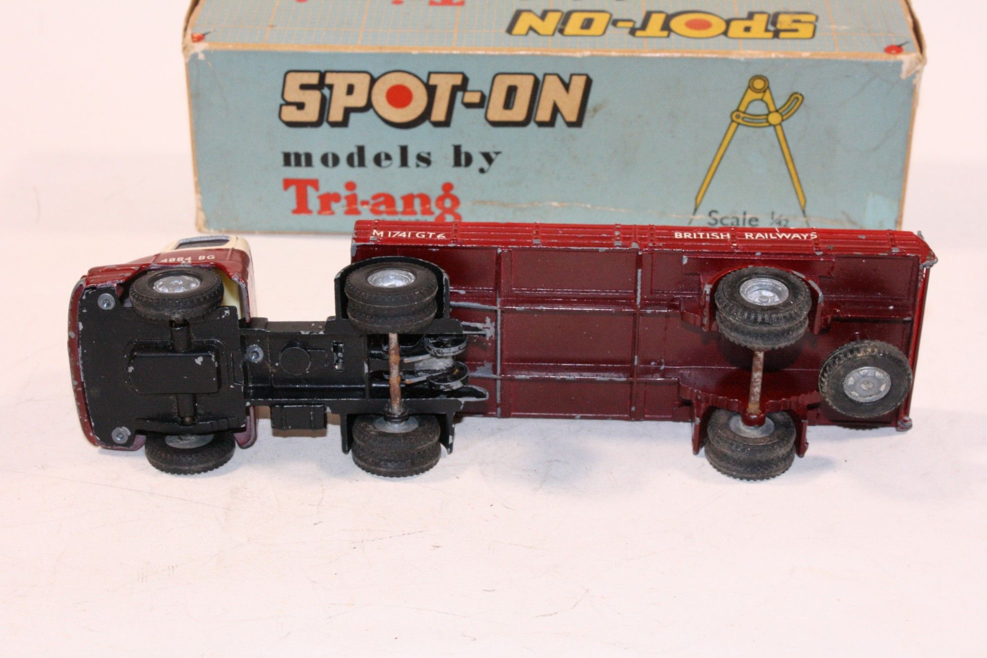 Spot-On Thames Trader with Box Trailer 111/A1, VGC in Original Box | DB ...