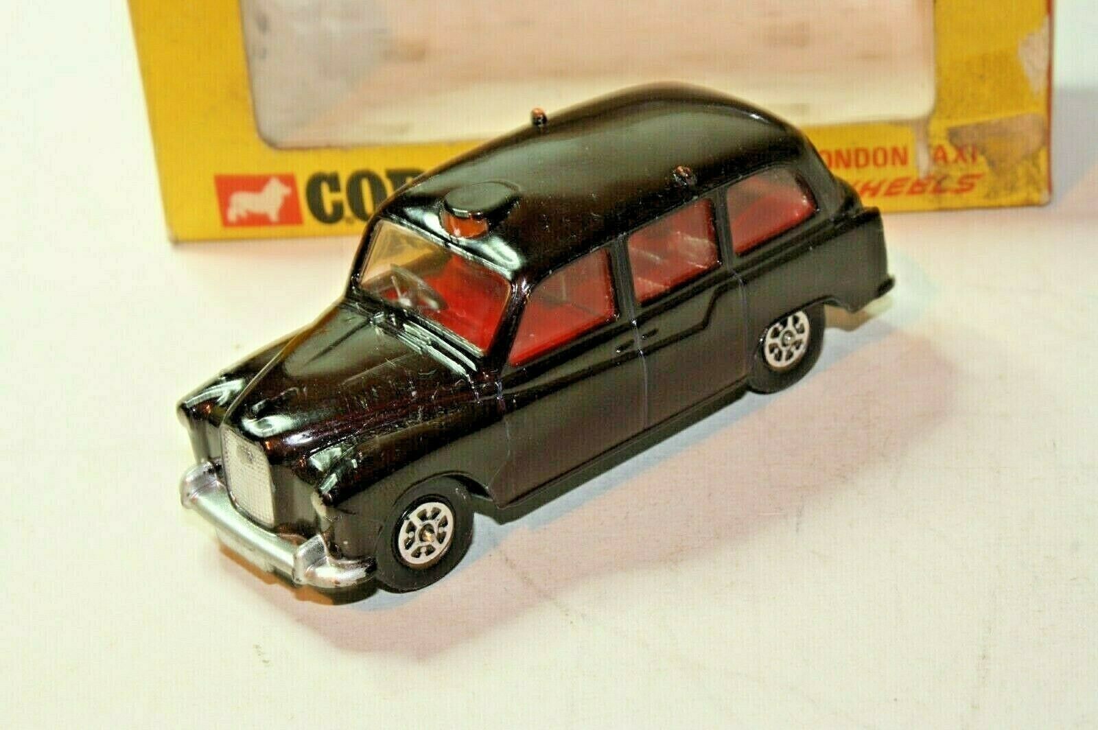 Corgi 418 Austin London Taxi, Mint Condition in Original Box | DB ...