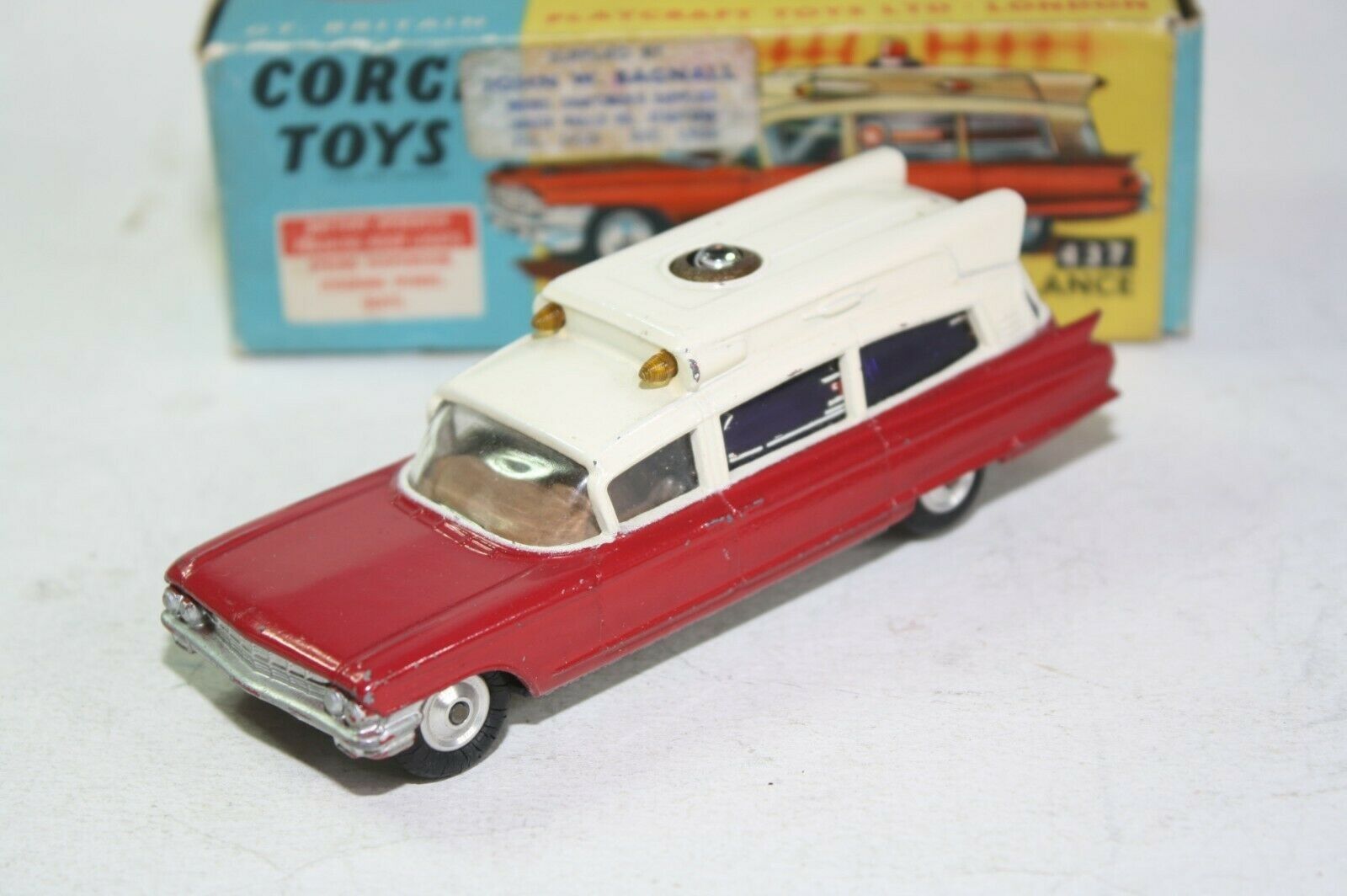 Corgi 437 Cadillac Superior Ambulance, Good Condition in Original Box ...