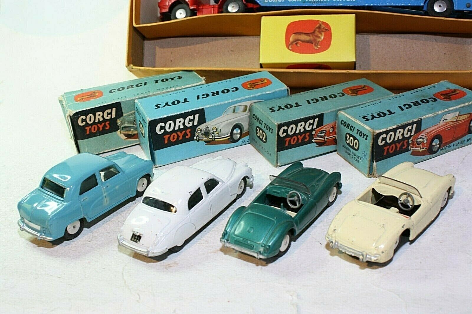 Corgi Major Gift Set 1, Carrimore Transporter & 4 Cars, VGC, All ...
