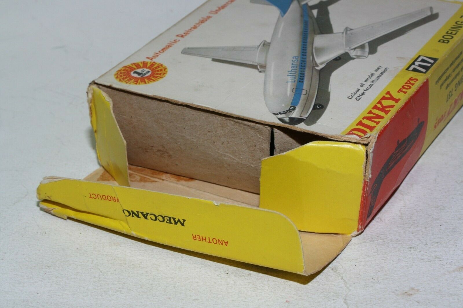 Dinky 717 Boeing 737, VNM Condition in Original box | DB Collectables