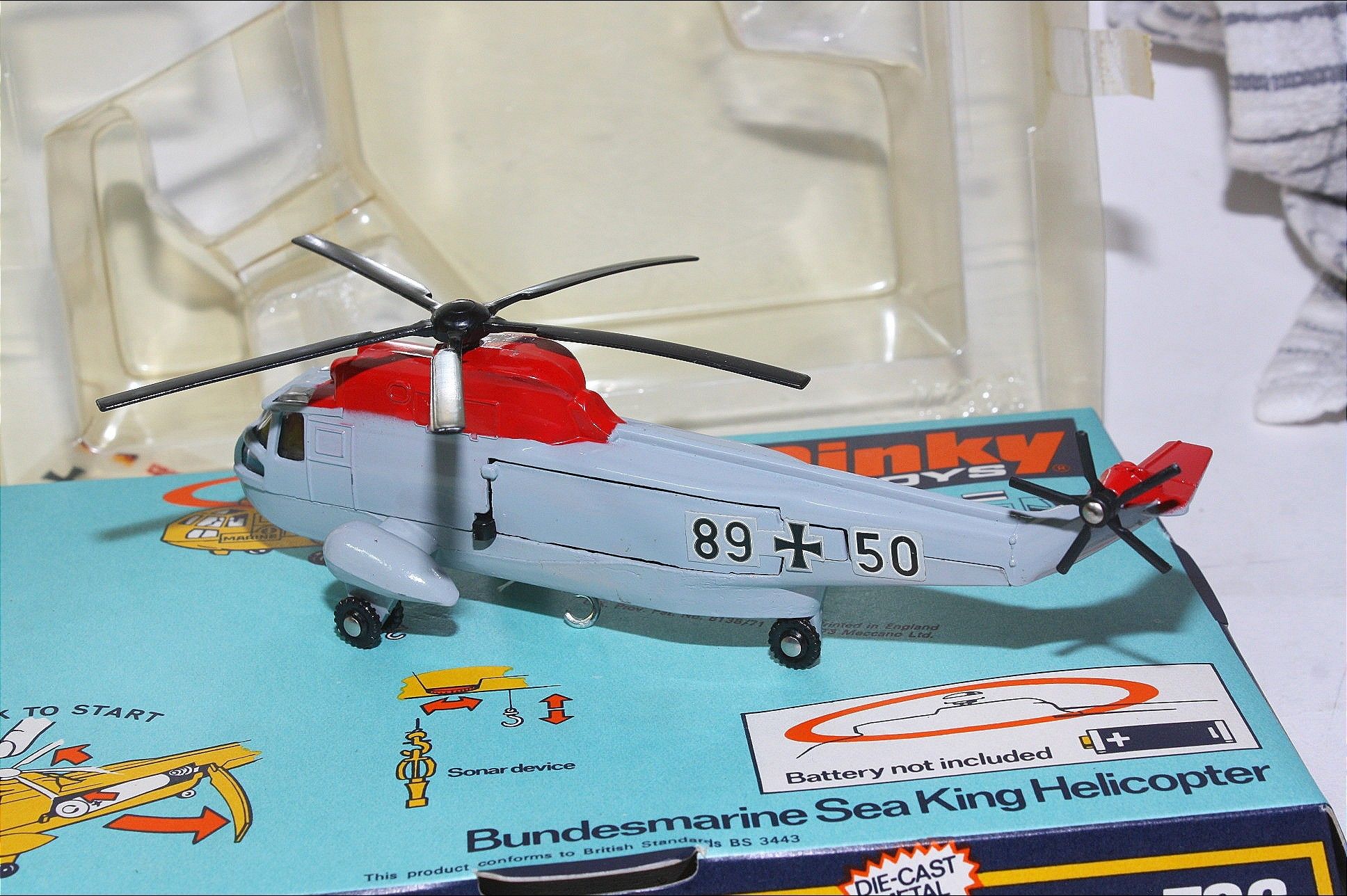 Dinky 736 Bundesmarine Sea King Helicopter, Mint in Original Pack | DB ...