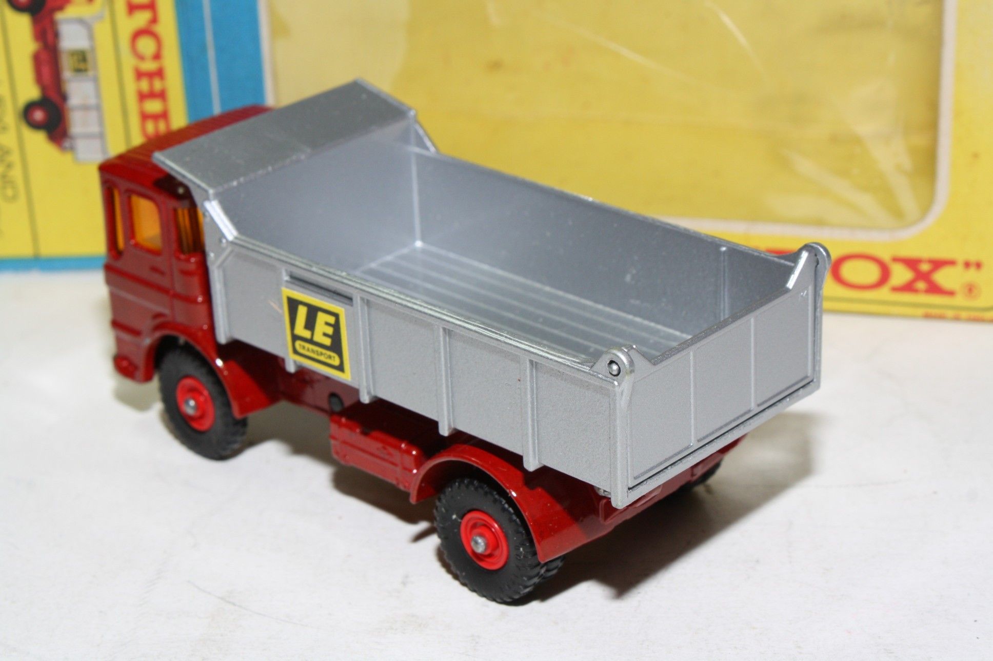 Matchbox Super Kings K-4 Leyland Tipper Truck, VNM in Original Box | DB ...
