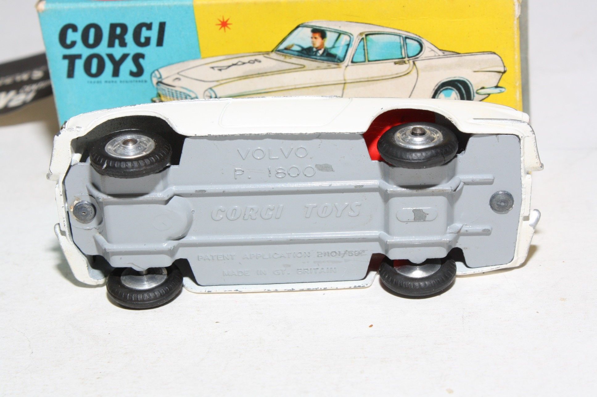 Corgi 258 The Saints Volvo P1800, Superb in Original Box | DB Collectables