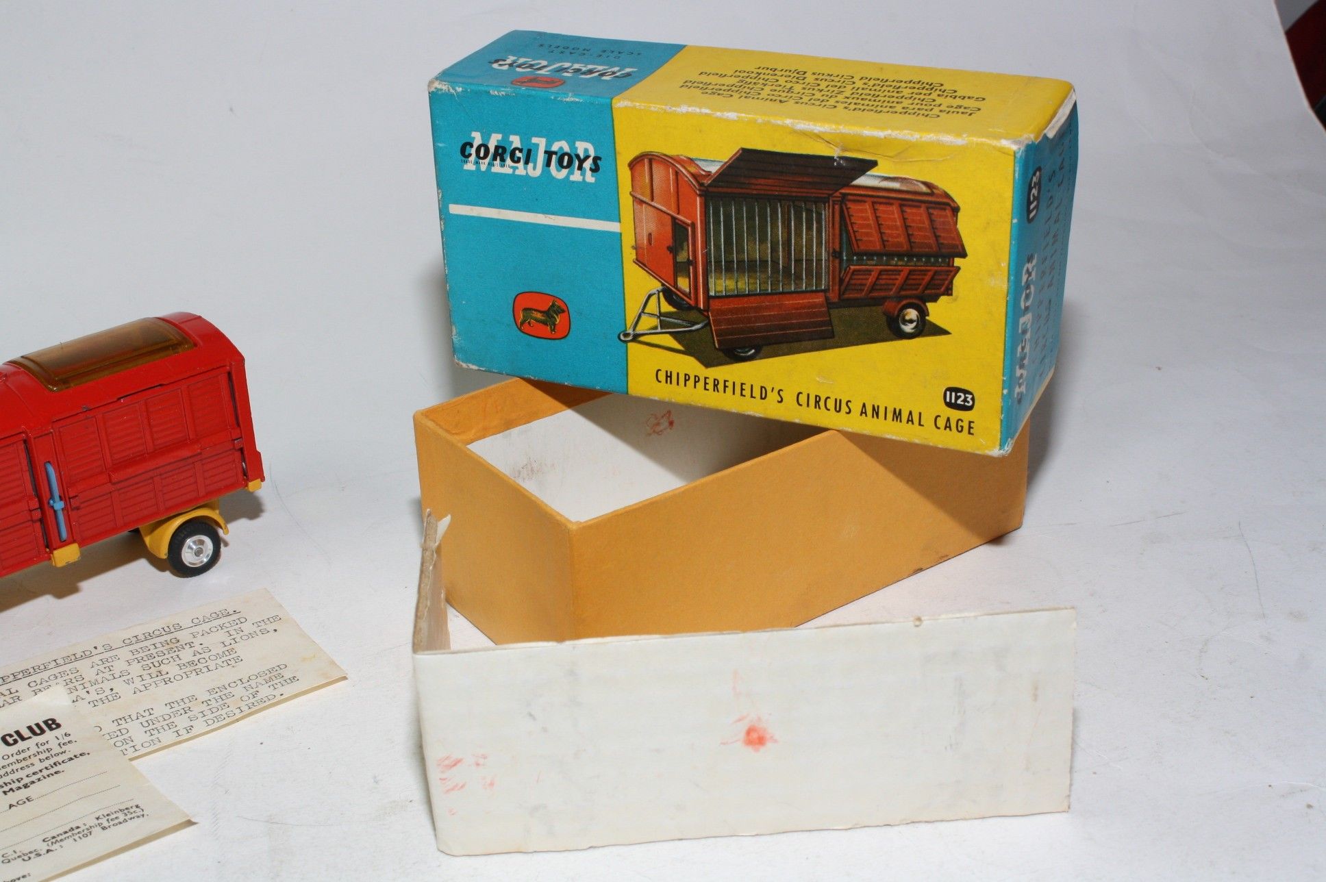 Corgi 1123 Chipperfields Animal Cage Superb in Good Original Box | DB ...