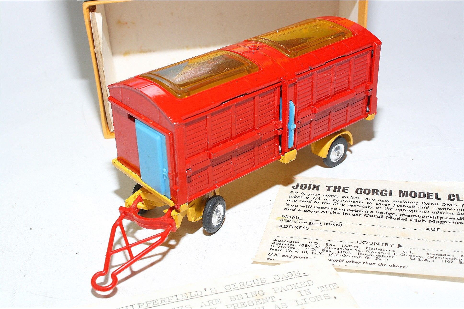 Corgi 1123 Chipperfields Animal Cage Superb in Good Original Box | DB ...