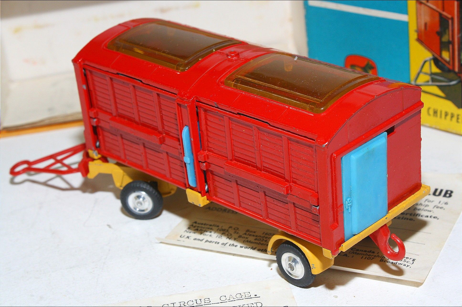 Corgi 1123 Chipperfields Animal Cage Superb in Good Original Box | DB ...