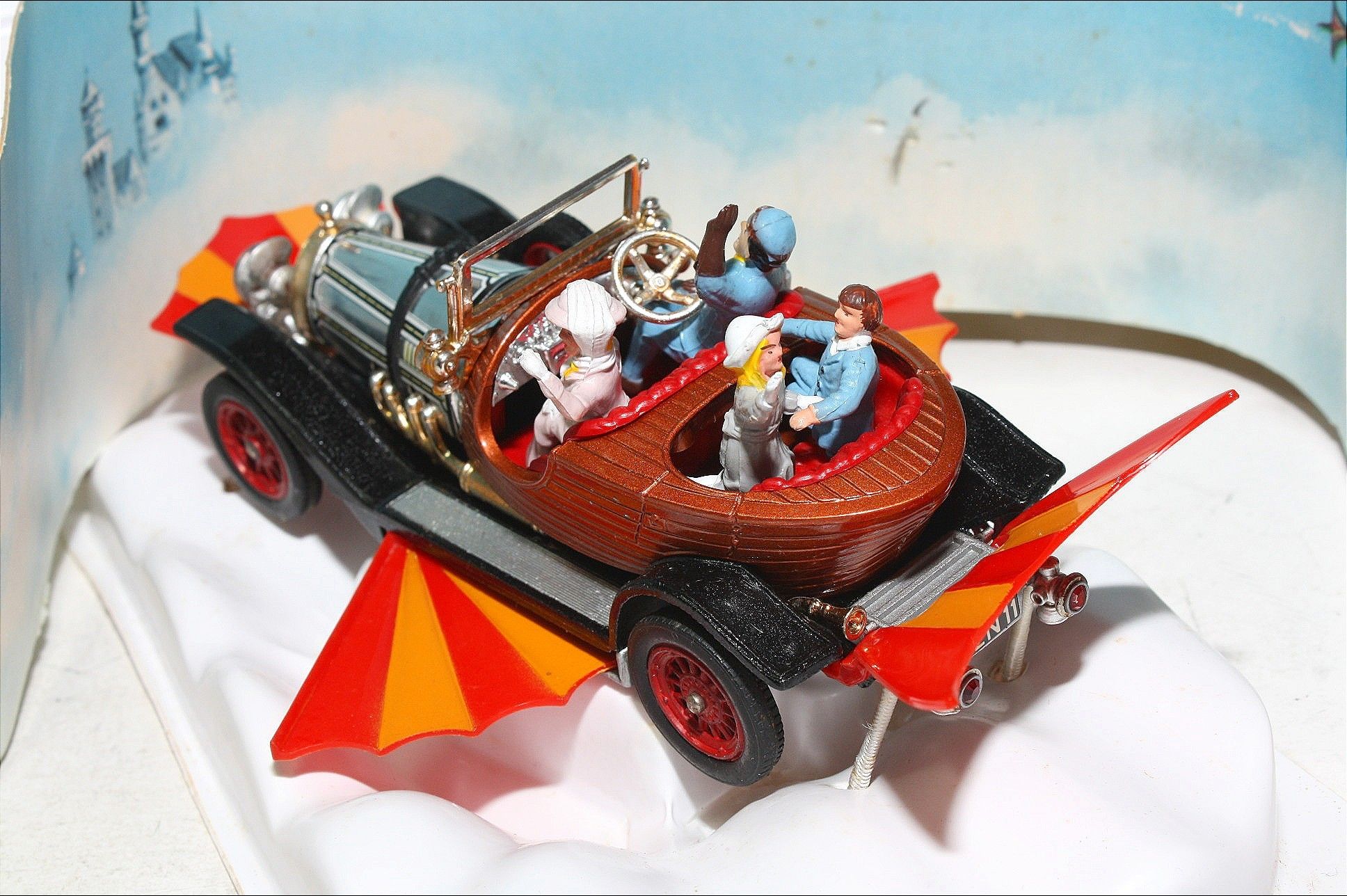 Corgi 266 Chitty Chitty Bang Bang, Mint in Excellent Original Box | DB ...