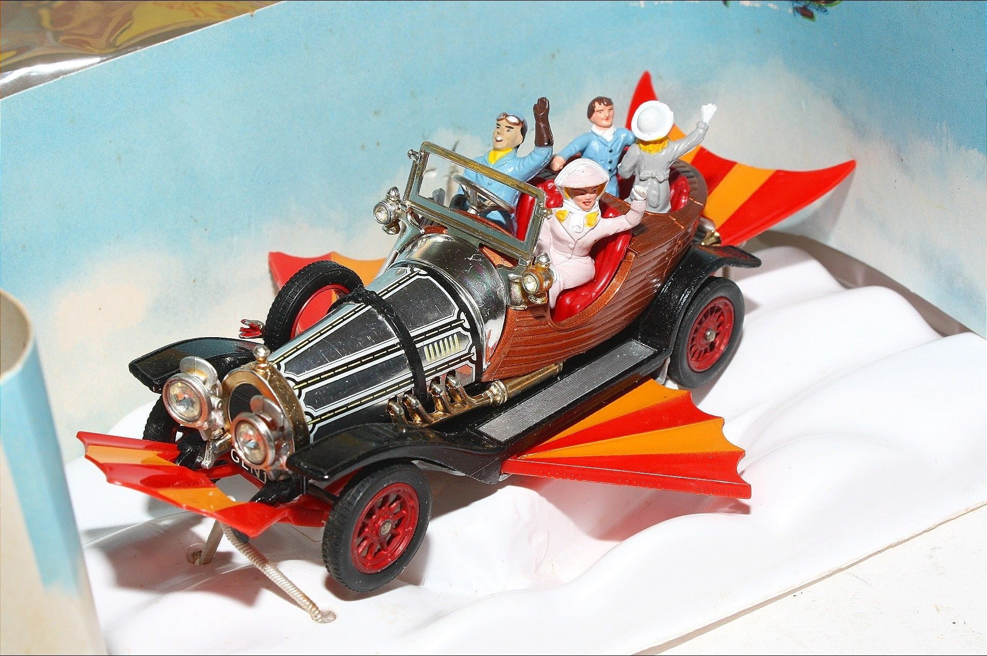 Corgi 266 Chitty Chitty Bang Bang, Mint in Excellent Original Box | DB ...