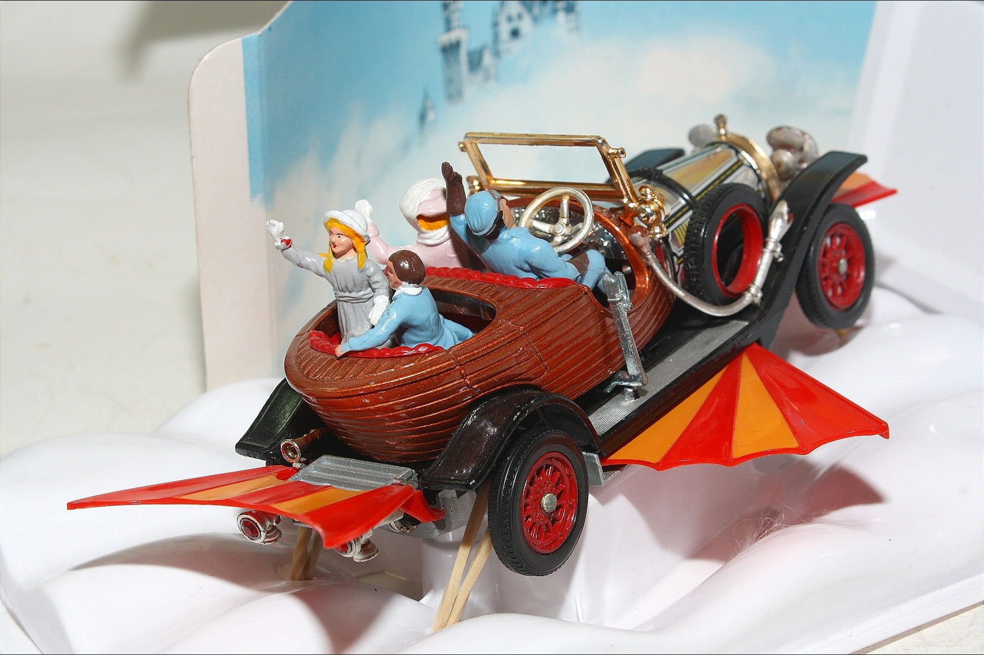 Corgi 266 Chitty Chitty Bang Bang, Mint in VG Original Box | DB ...