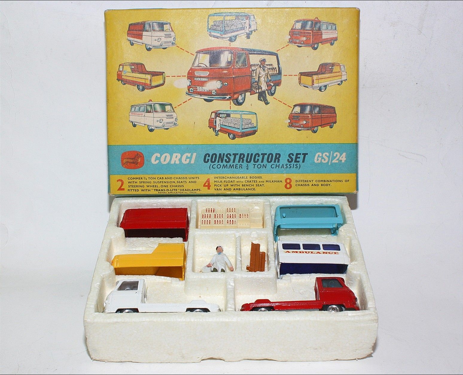 Corgi 24 Commer Constructor Set, VNM in Good Original Box | DB Collectables