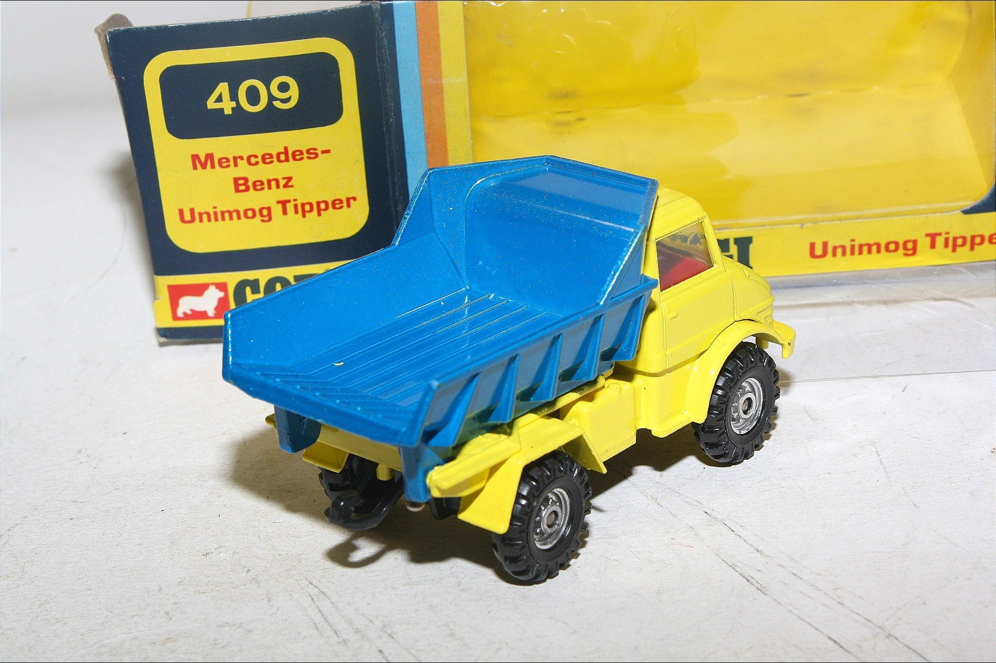 Corgi 409 Mercedes Unimog Dumper, Mint in Good Original Box | DB ...