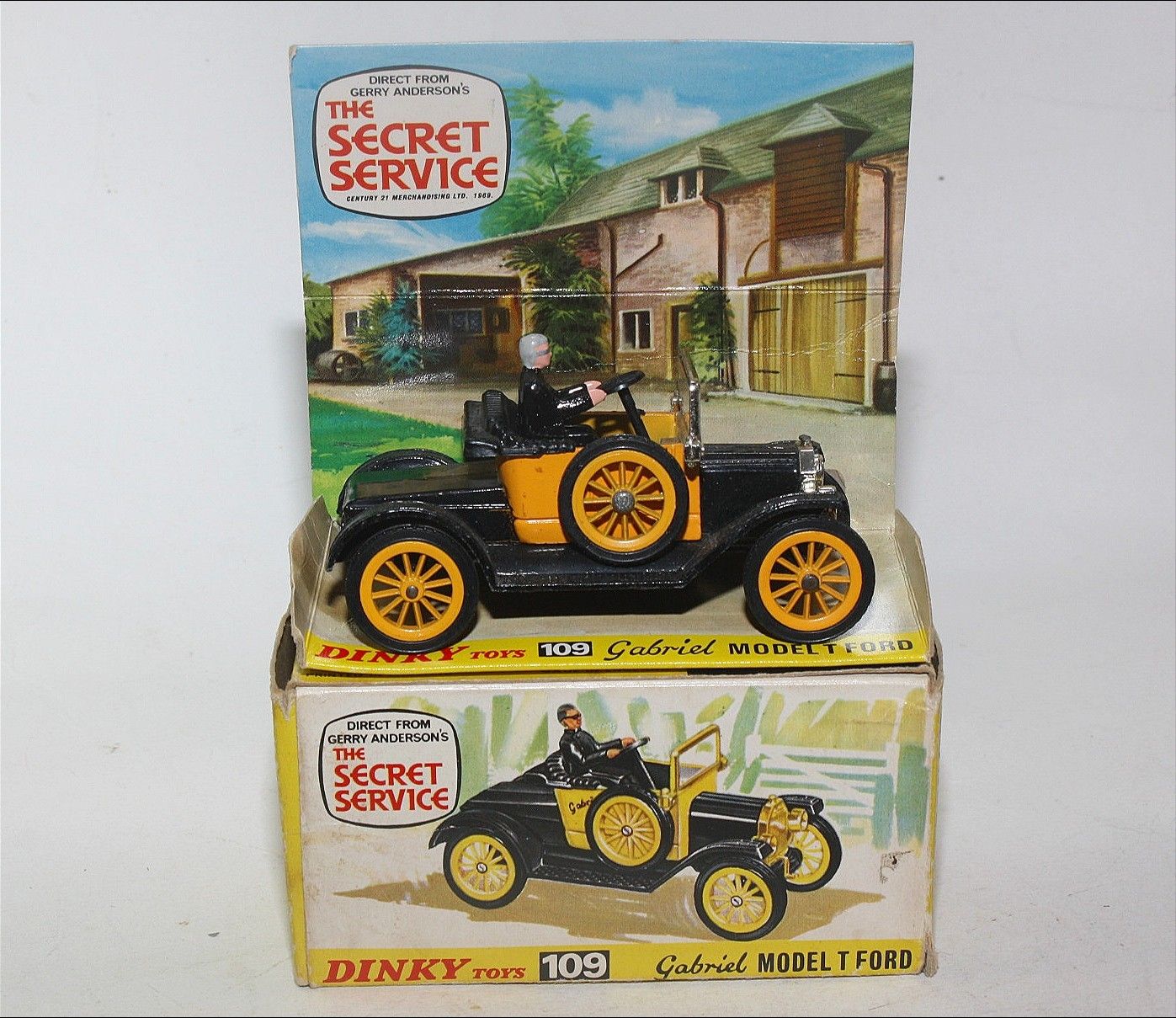 Dinky 109 Gabriel Model T Ford, VNM in Original Box | DB Collectables