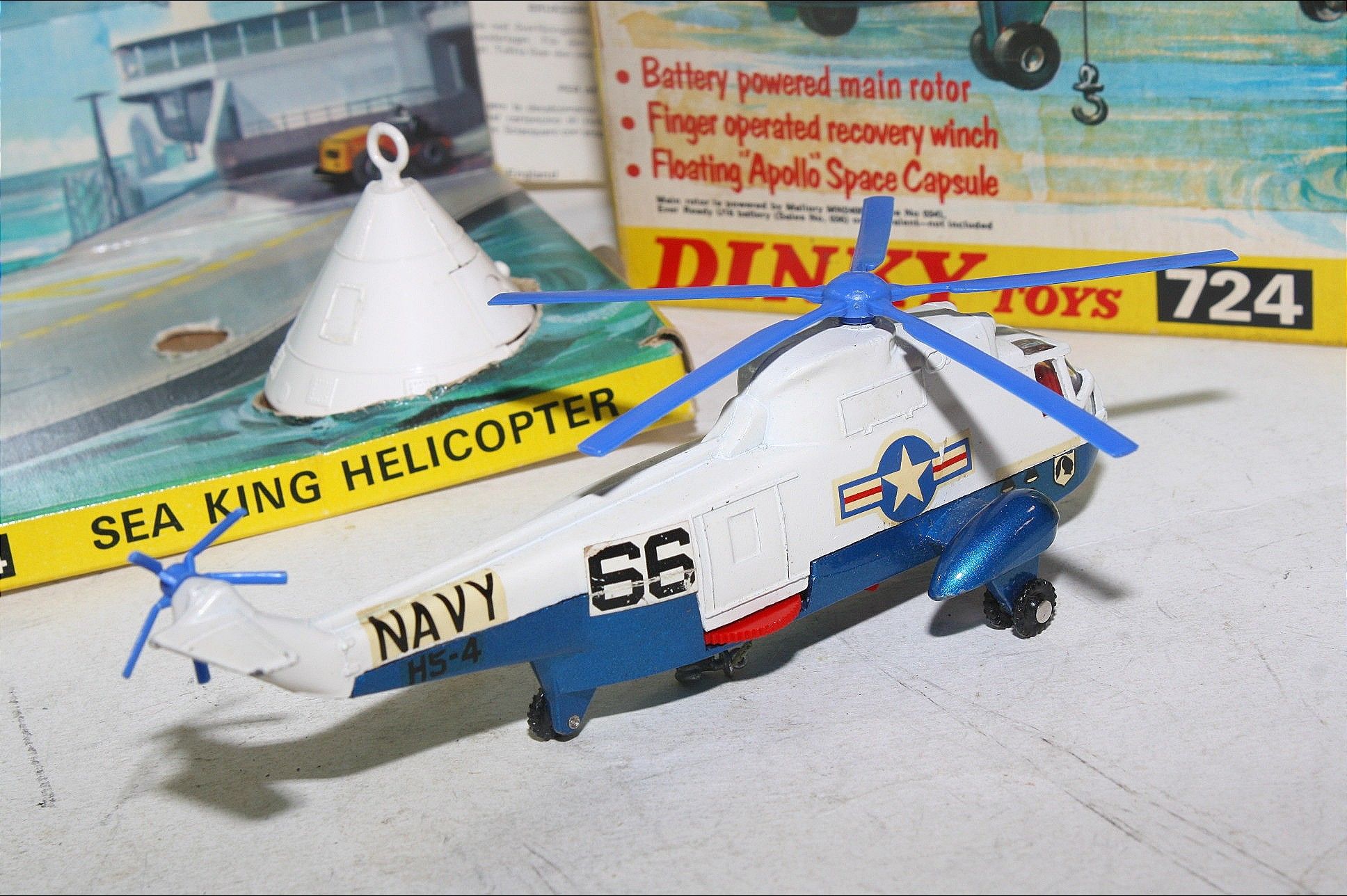 Dinky 724 Sea King Helicopter, Good Condition in Original Box | DB ...