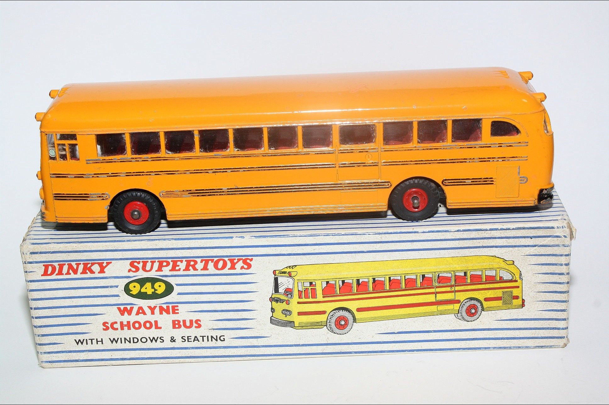 Dinky 949 Wayne School Bus, VGC in Good Original Box | DB Collectables