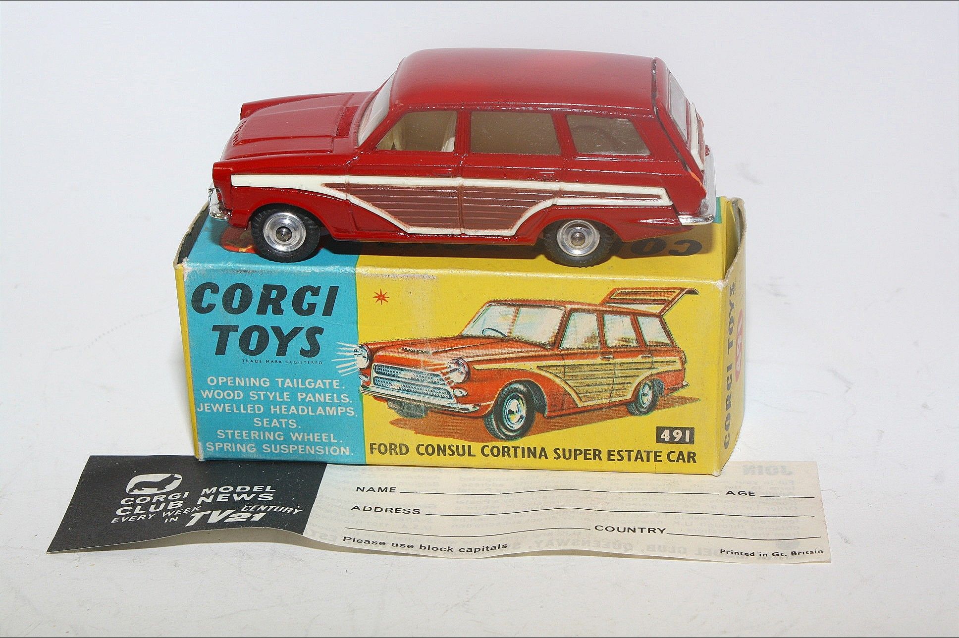 Corgi 491 Cortina Estate, Mint in Excellent Original Box | DB Collectables