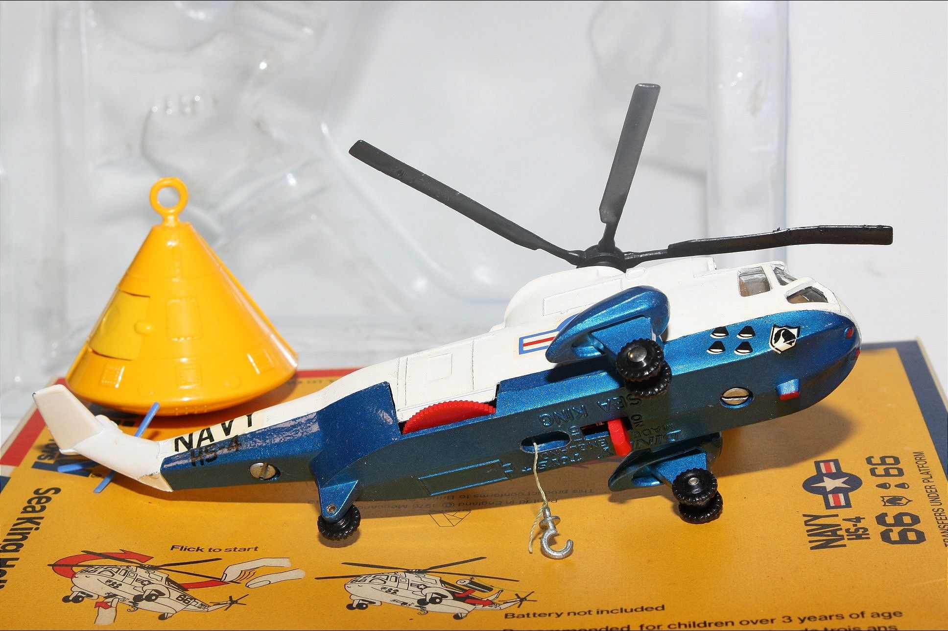 Dinky 724 Sea King Helicopter, VNM in Bubble Box | DB Collectables