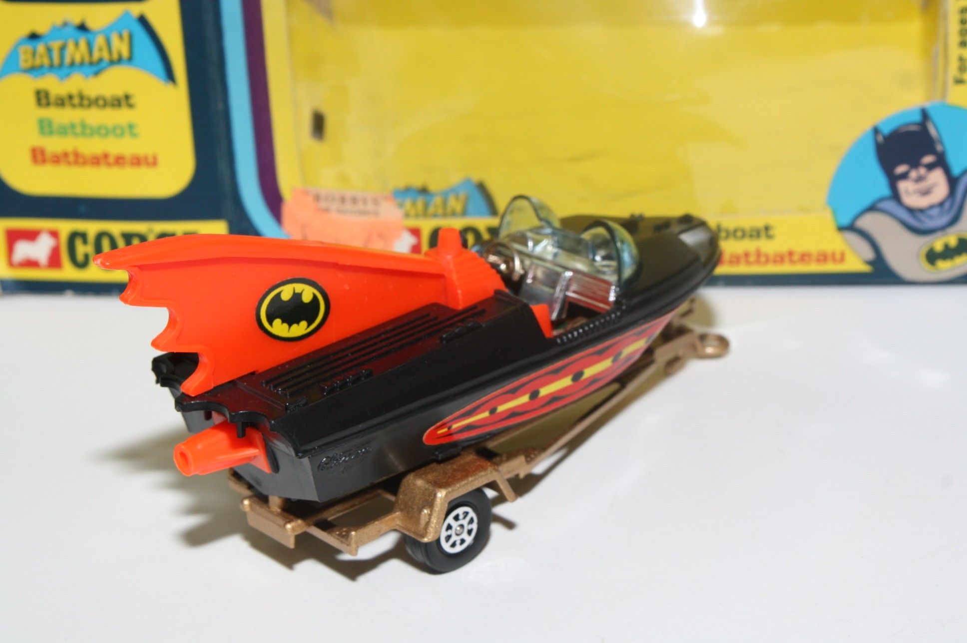 Corgi 107 Batboat, VNM in Original Box | DB Collectables