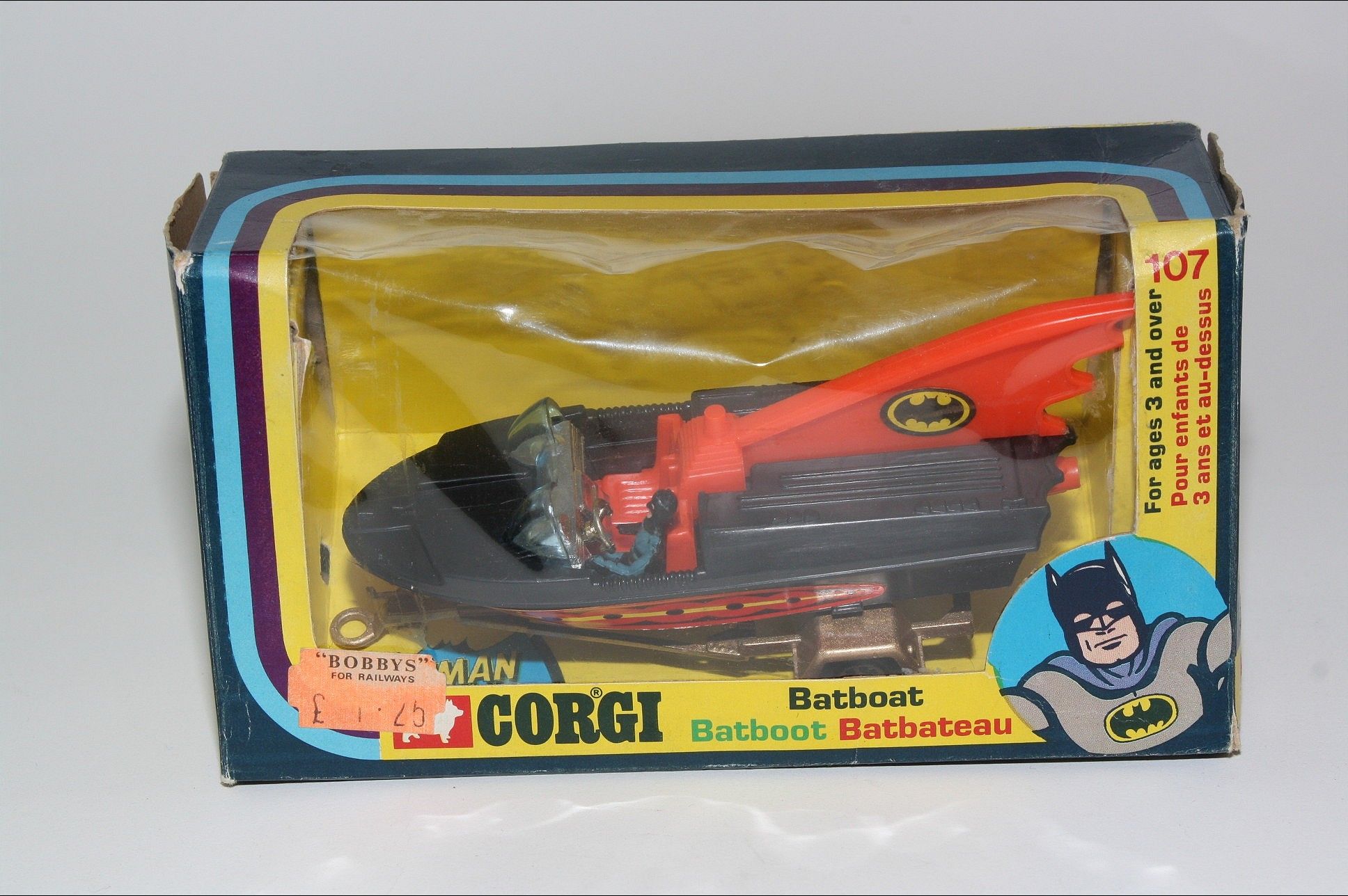 Corgi 107 Batboat, VNM in Original Box | DB Collectables