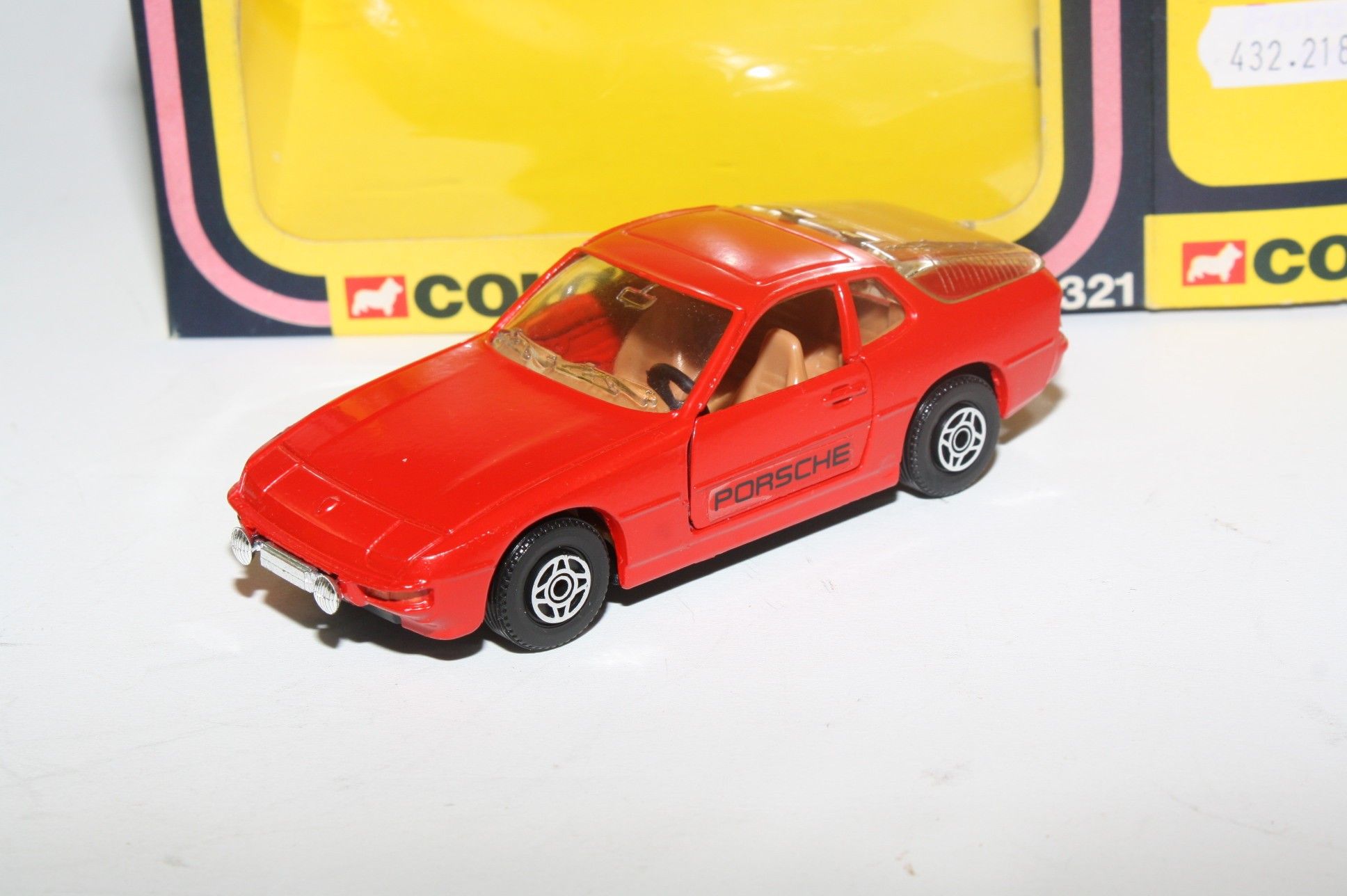 Corgi 321 Porsche 924, Mint in Good Original box | DB Collectables