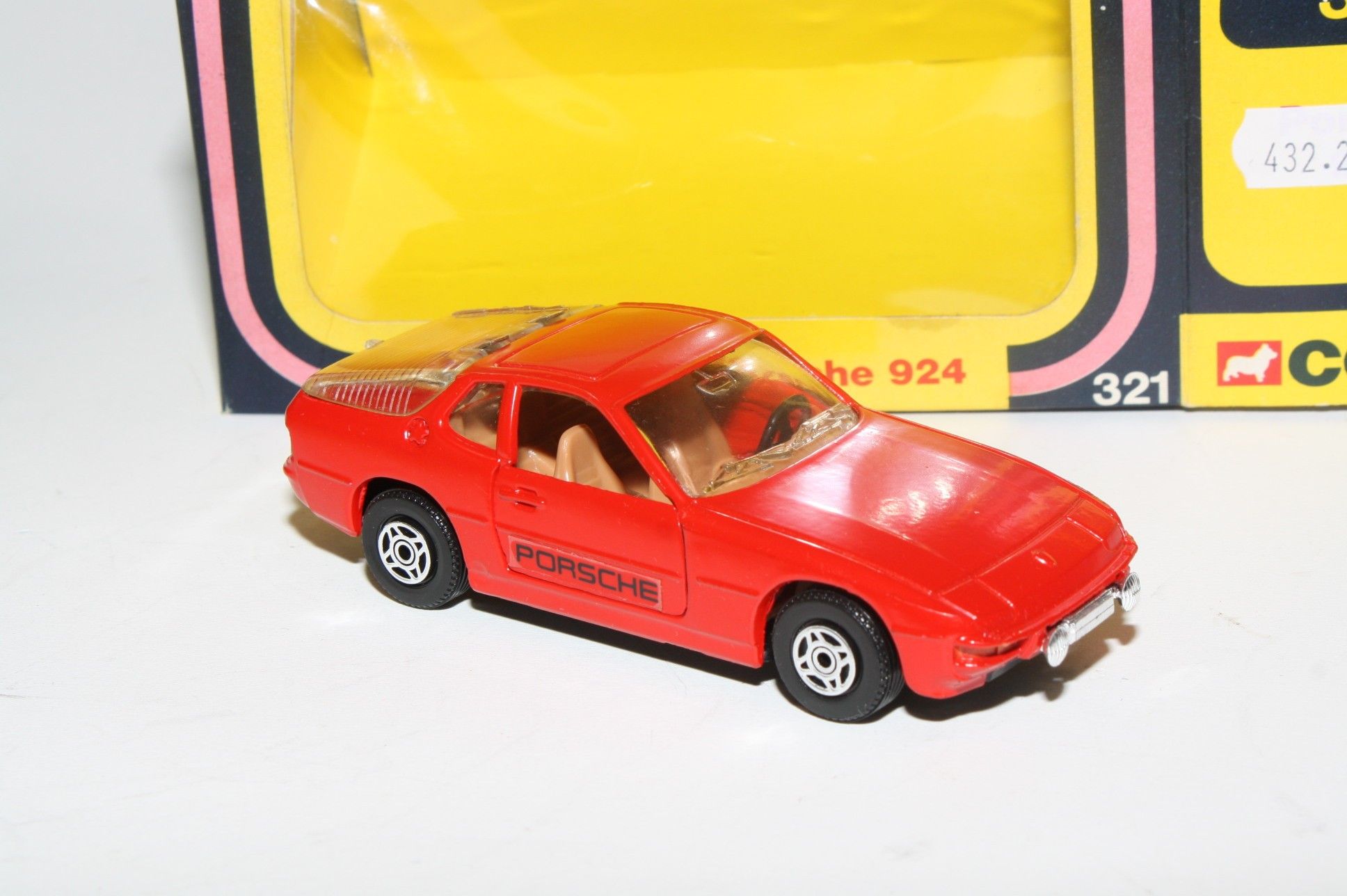 Corgi 321 Porsche 924, Mint in Good Original box | DB Collectables