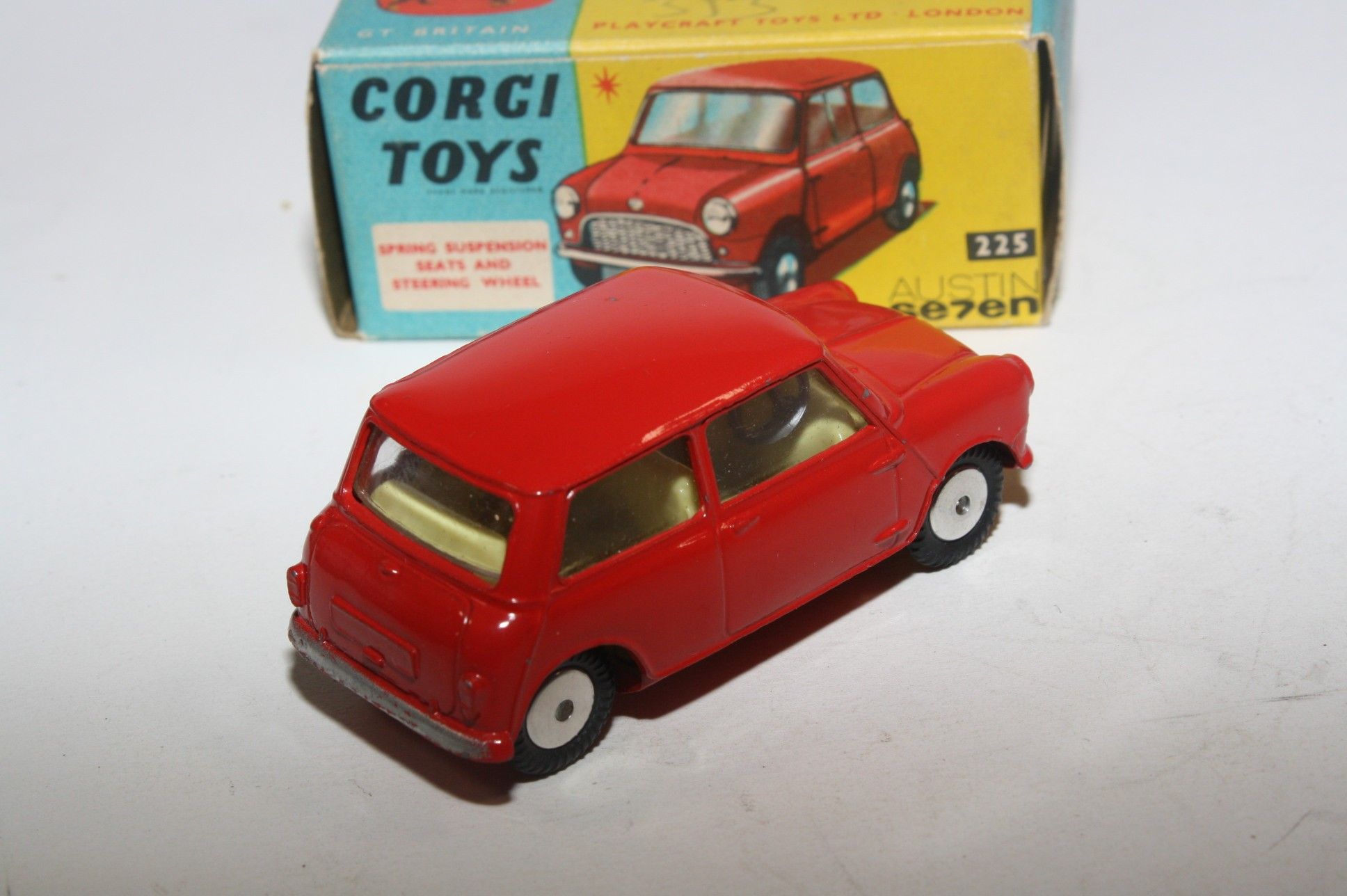 Corgi 225 Austin Mini Seven, VNM in Good Original Box | DB Collectables