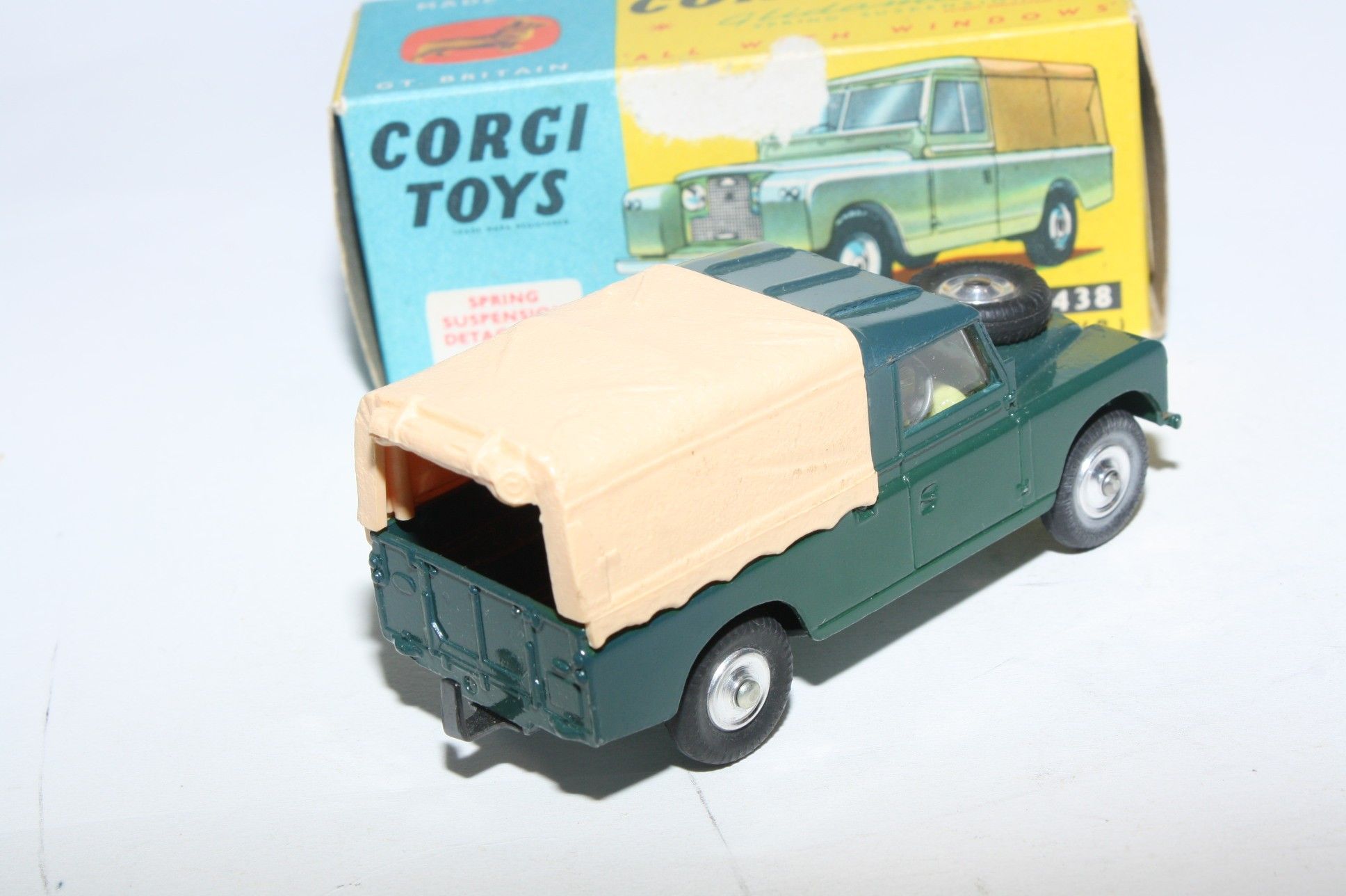 Corgi 438 Land Rover, Mint in Original Box | DB Collectables