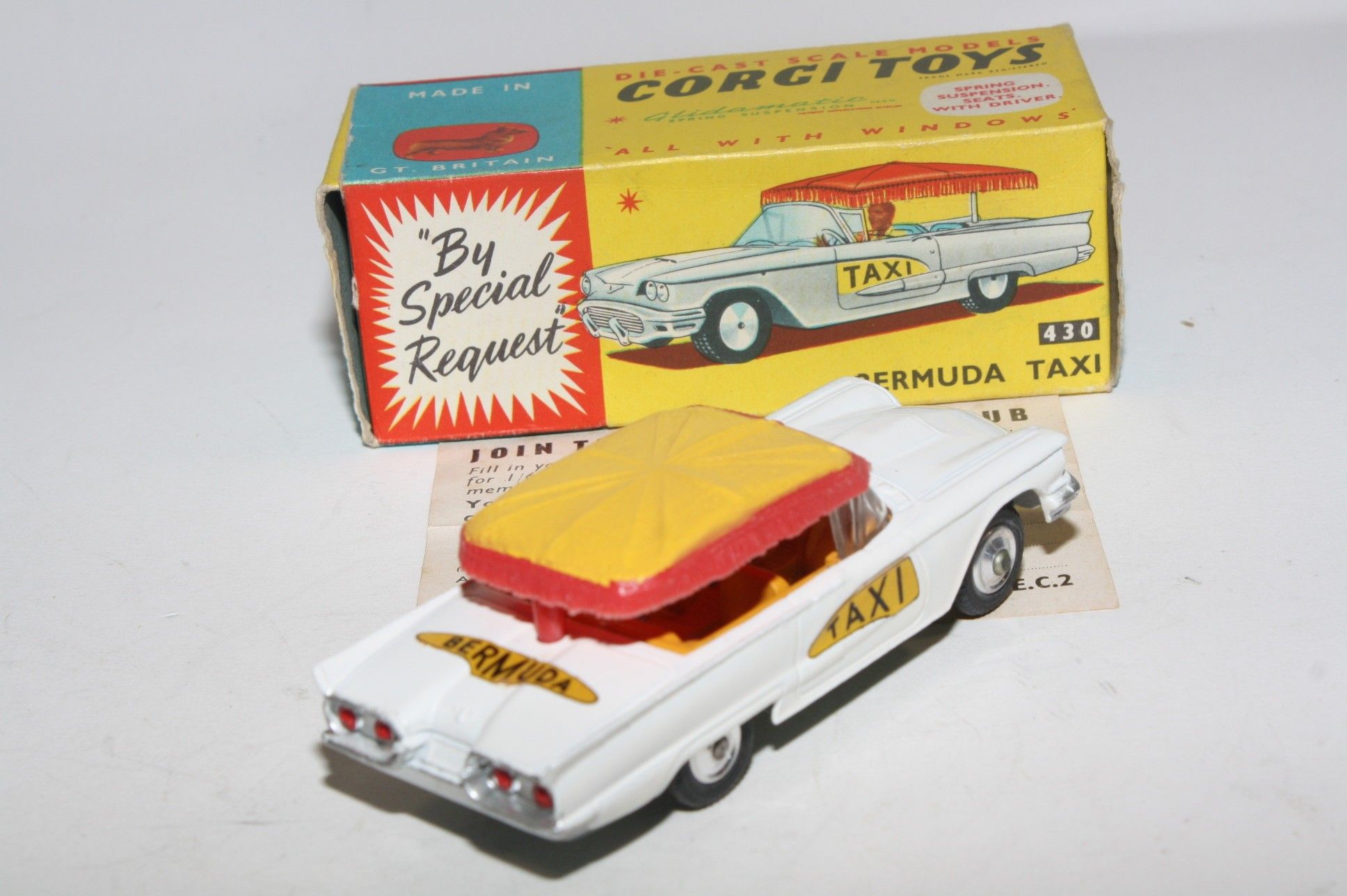 Corgi 430 Bermuda Taxi, VNM in Good Original Box | DB Collectables
