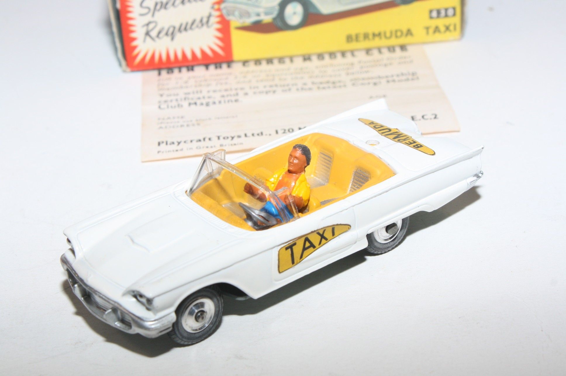 Corgi 430 Bermuda Taxi, VNM in Good Original Box | DB Collectables