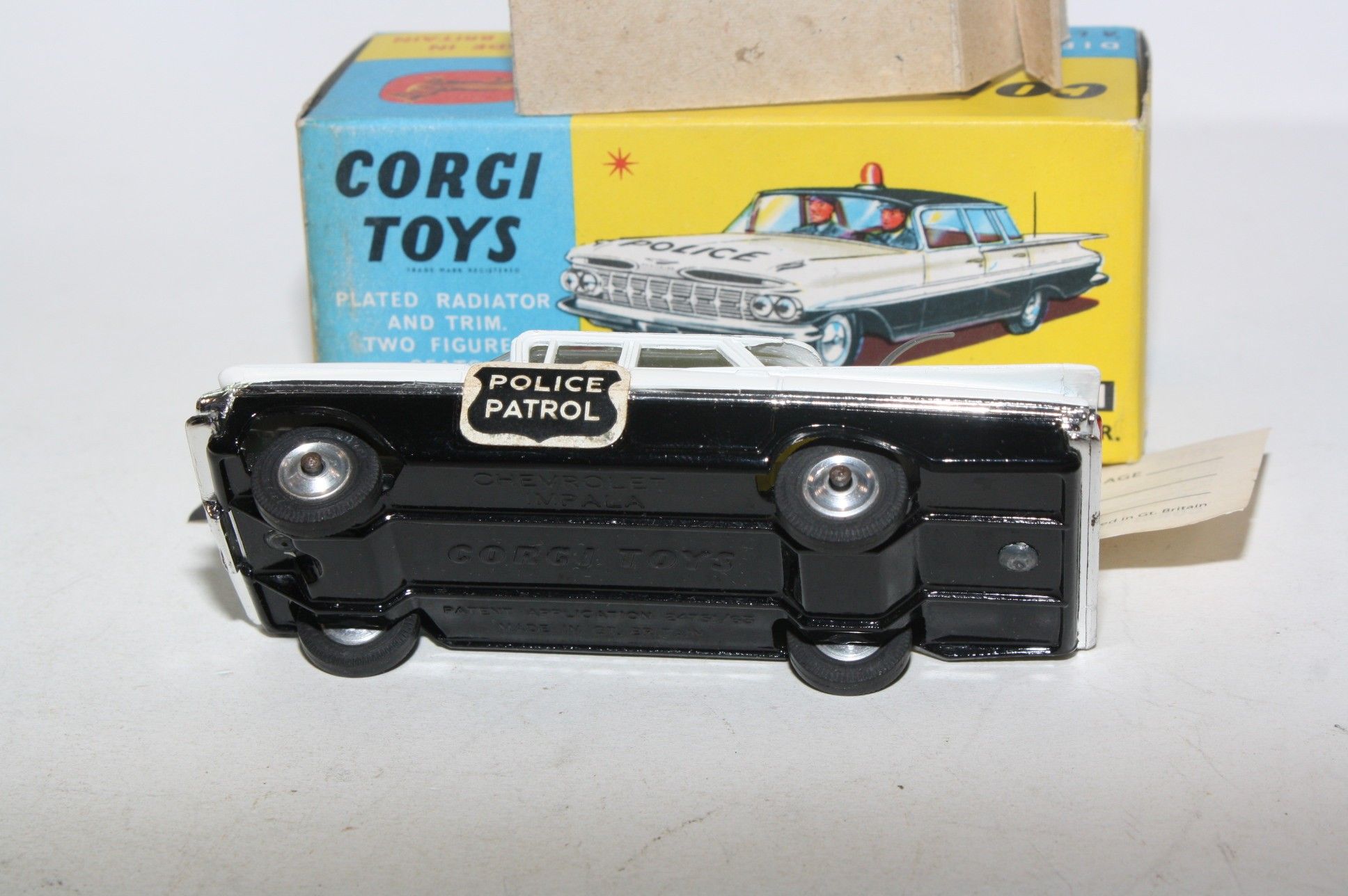Corgi 481 Chevrolet Police Car, Mint in Good Original Box | DB Collectables