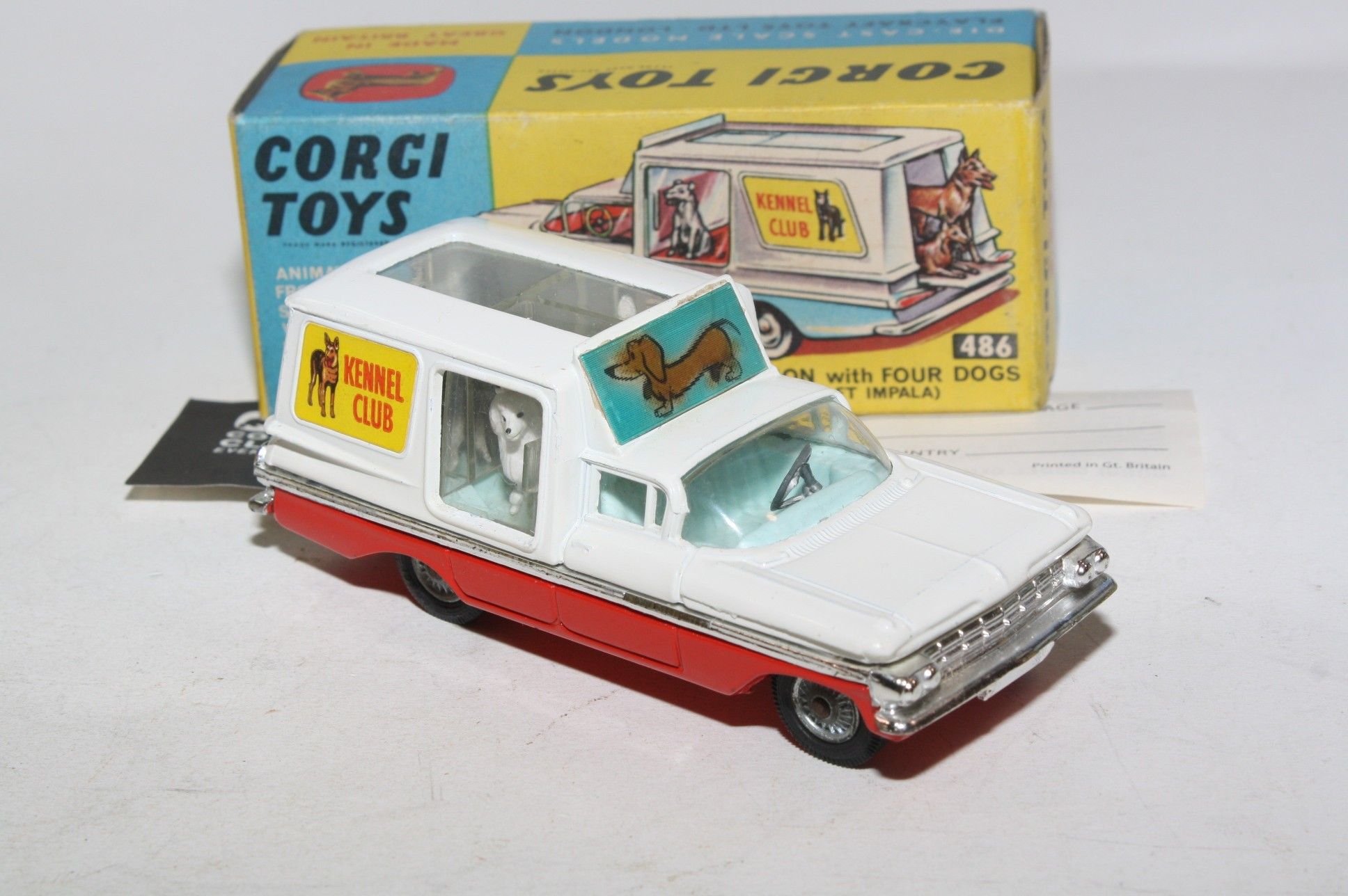 Corgi 486 Chevy Kennel Club, Mint in Good Original Box | DB Collectables