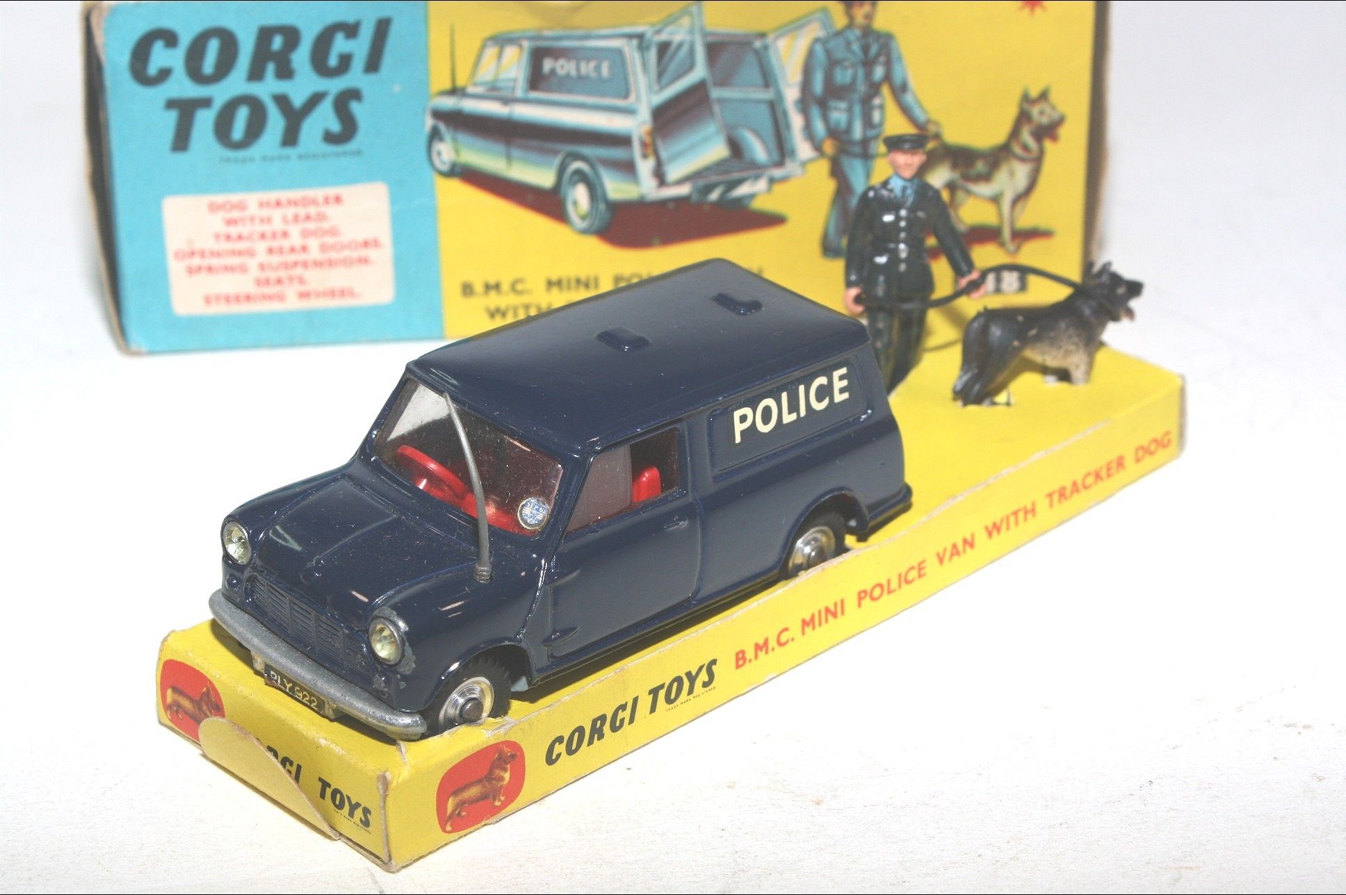 Corgi 448 Police Mini Van with Tracker Dog, VGC in Original Box | DB ...