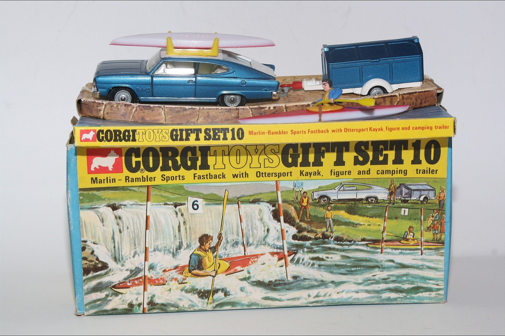 Corgi Gift Set 10 Rambler Marlin and Kayaks, VNM in Good Original Box ...