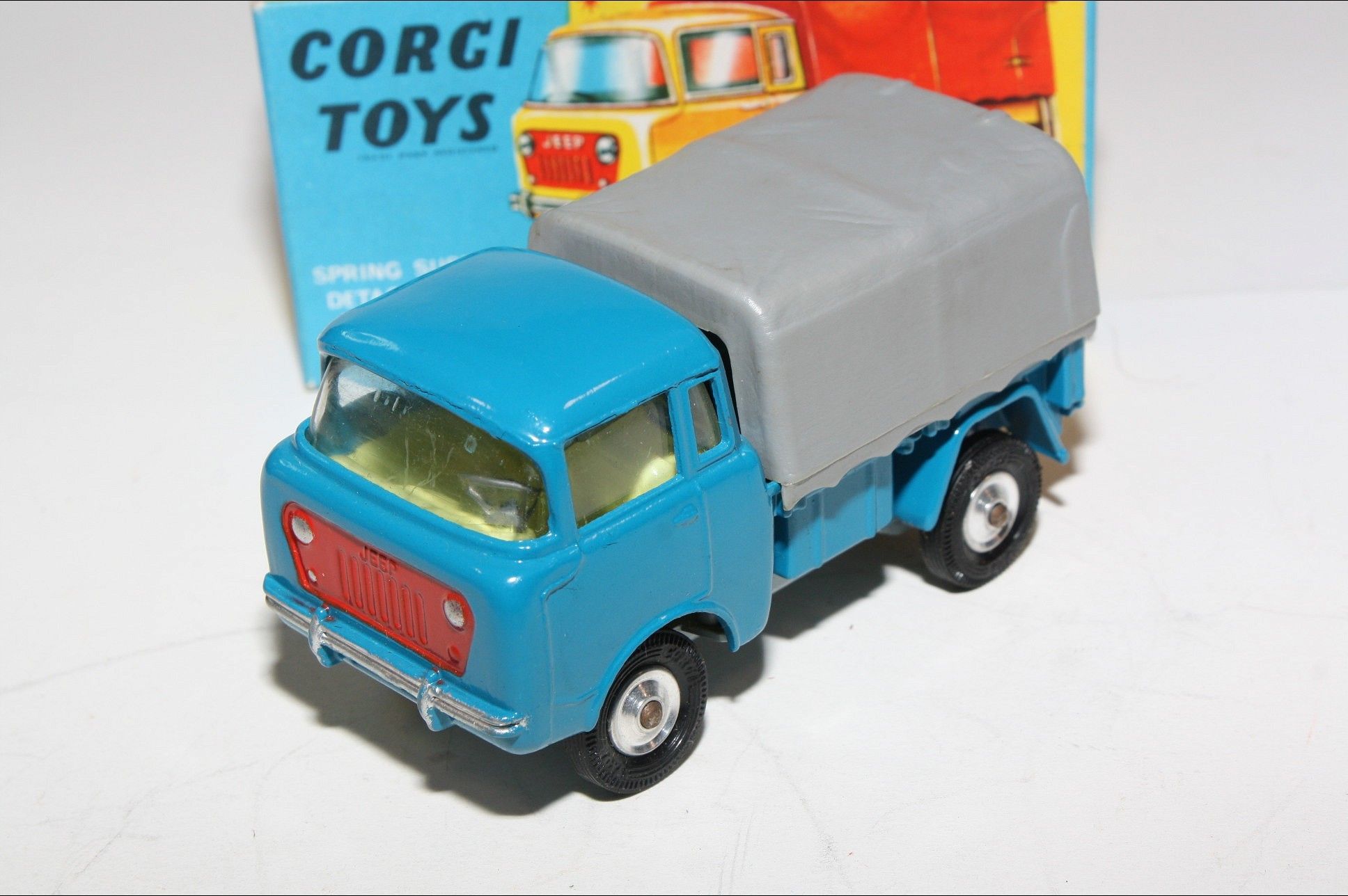 Corgi 470 Forward Control Jeep, Mint in Good Original Box | DB Collectables