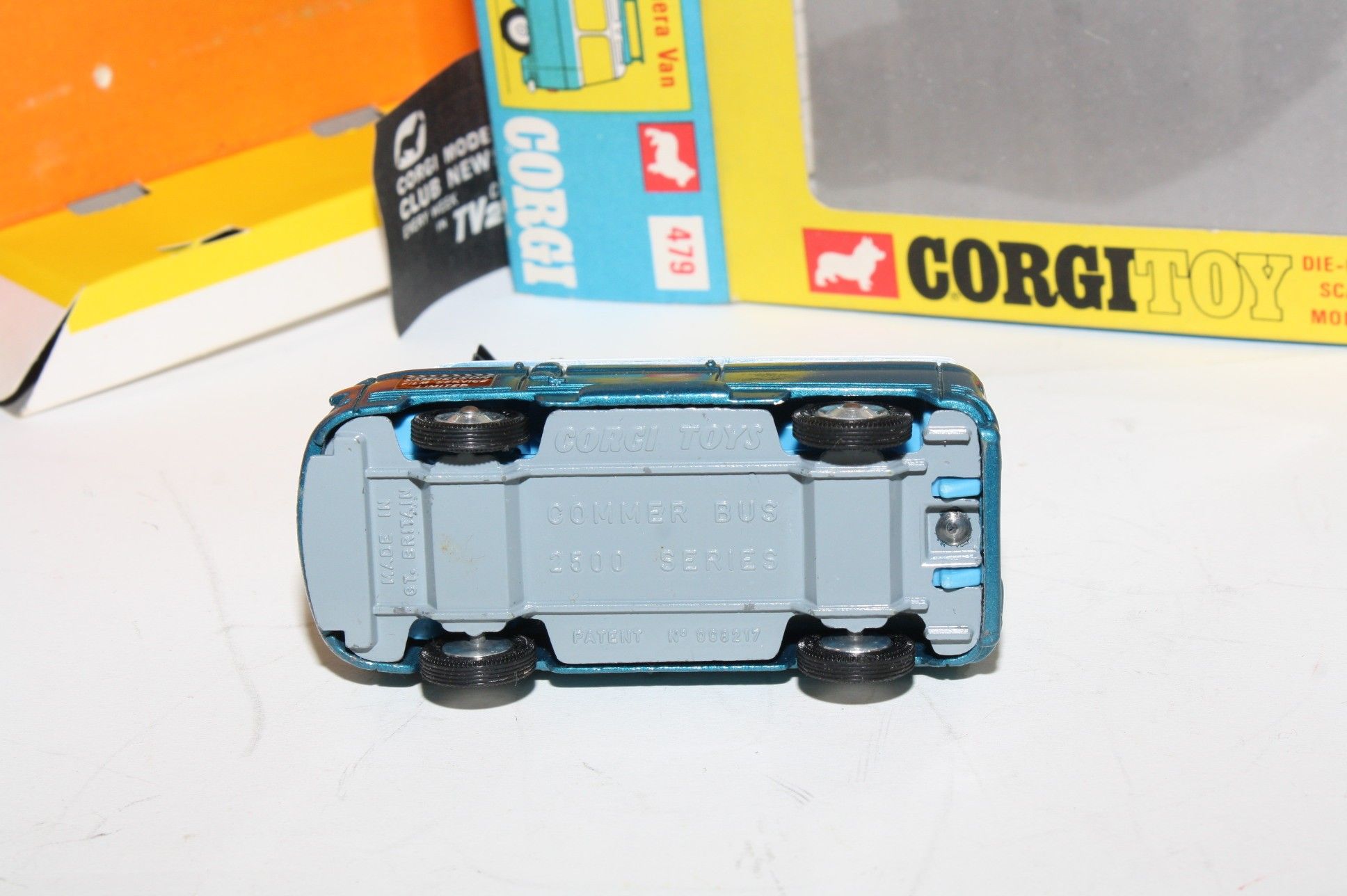 Corgi 479 Commer Samuelson Camera Van, VNM in Original Box | DB ...