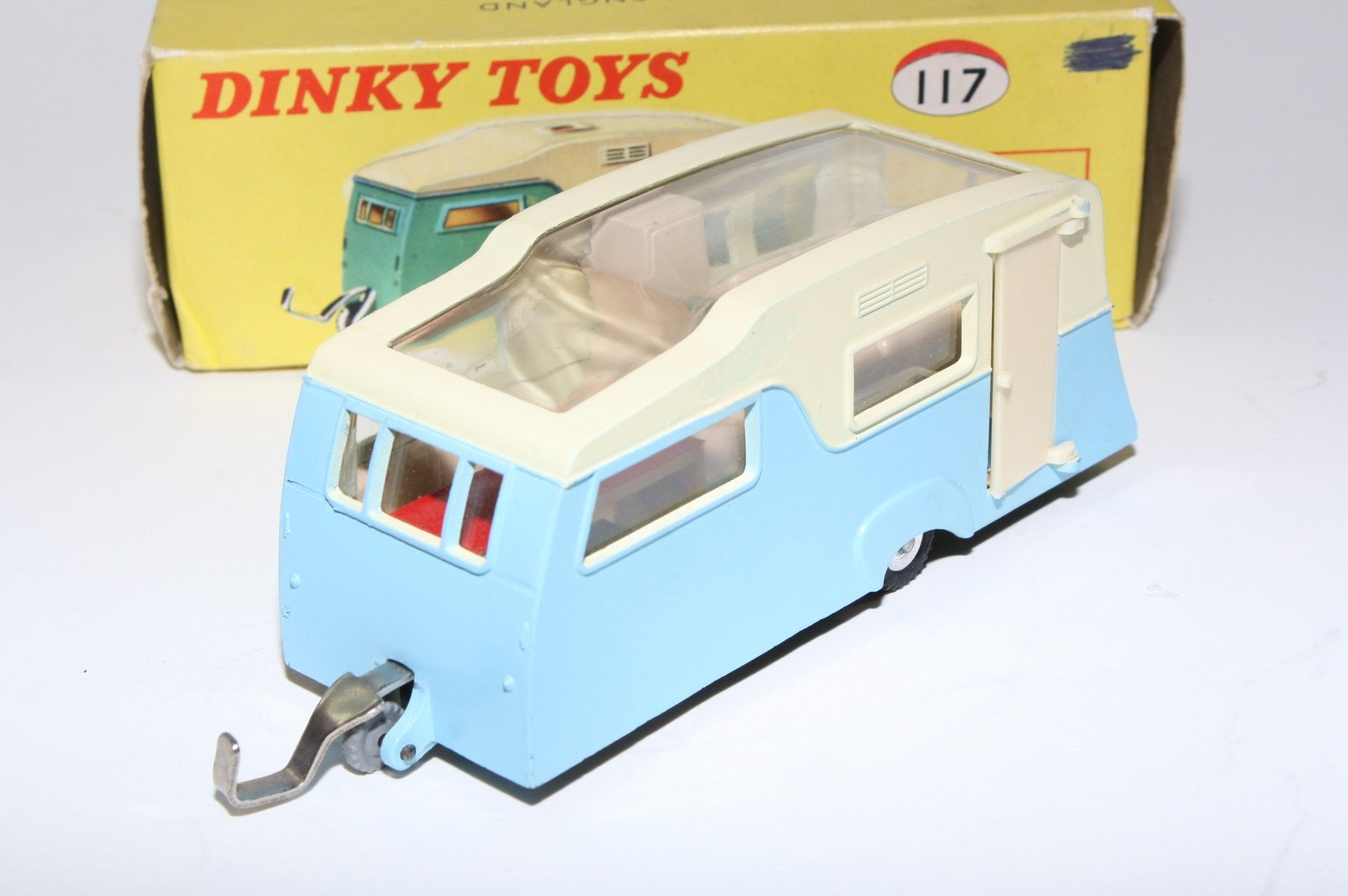 Dinky 117 4 Berth Caravan, VNM in Good Original Box | DB Collectables