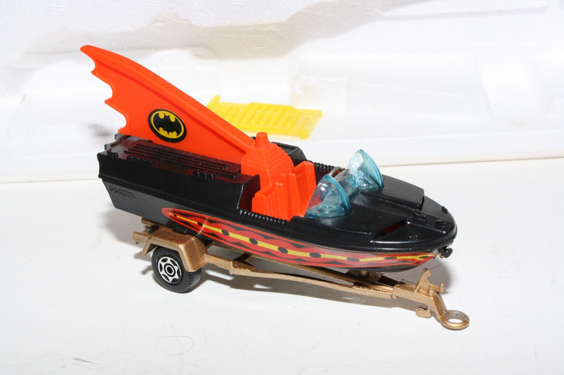 Corgi 3 Batmobile & BatBoat, Excellent in Original Box | DB Collectables