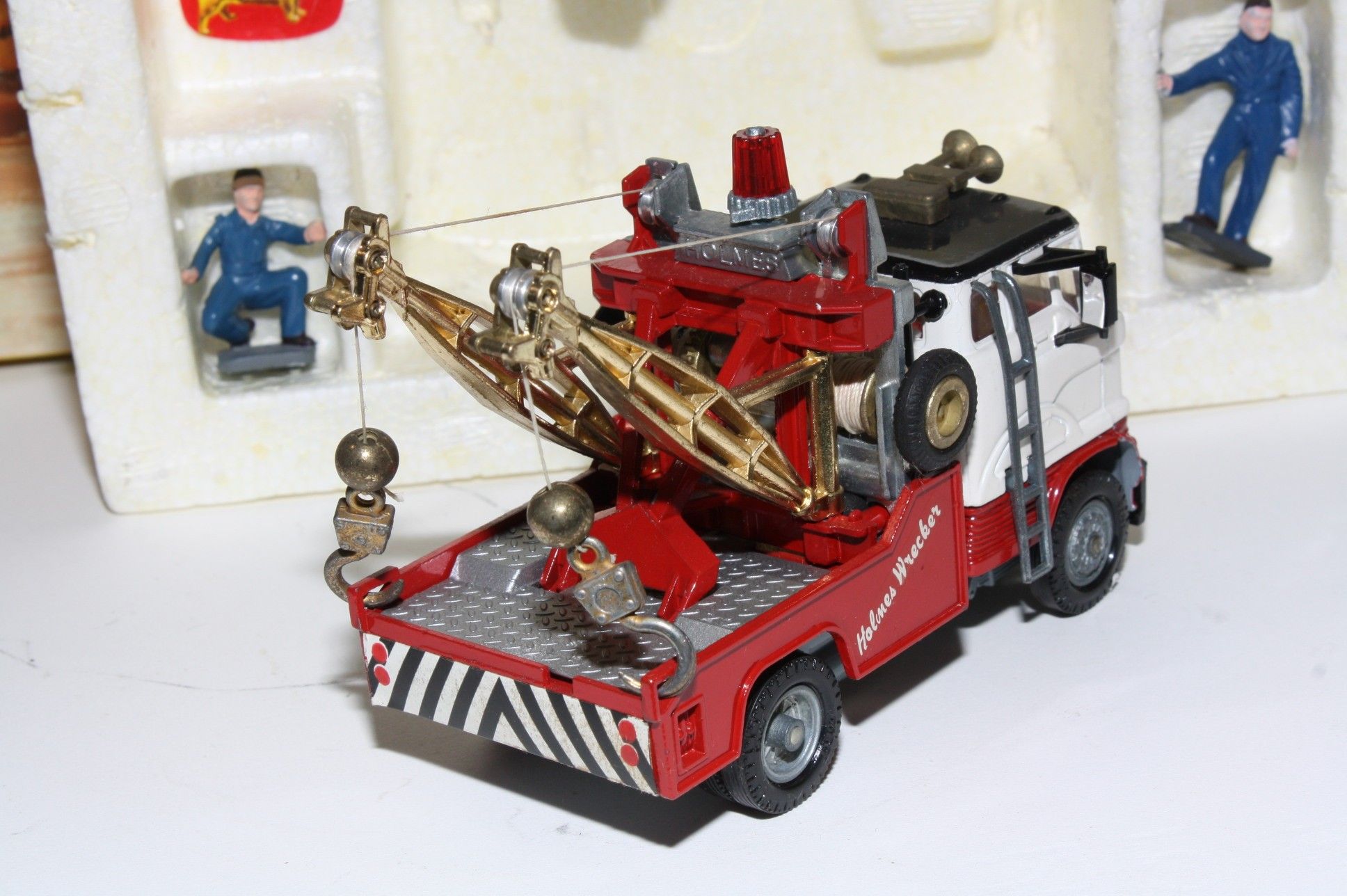Corgi 1142 Holmes Wrecker, Mint in Good Original Box | DB Collectables