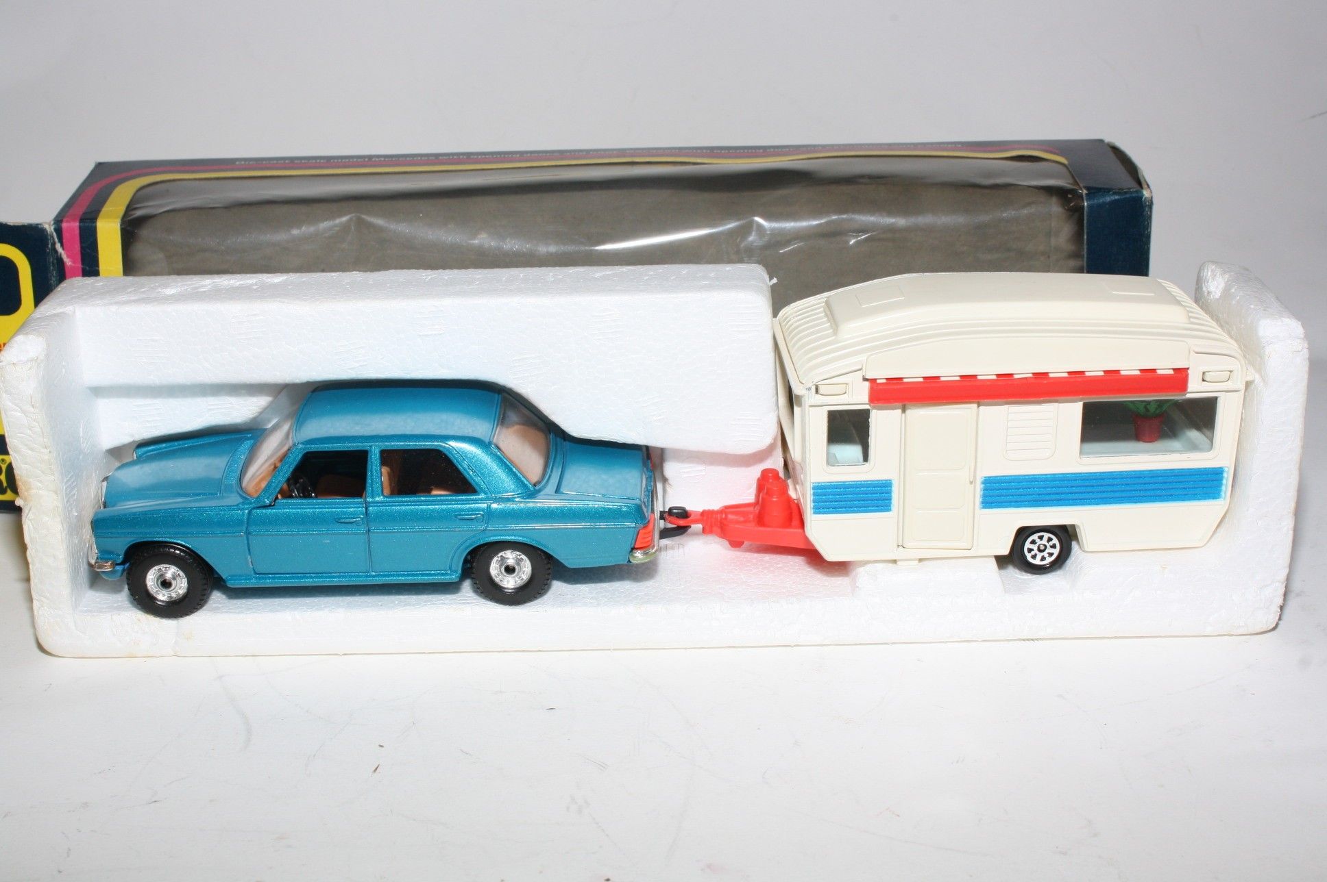 Corgi GS 24 Mercedes-Benz 240D and Touring Caravan | DB Collectables