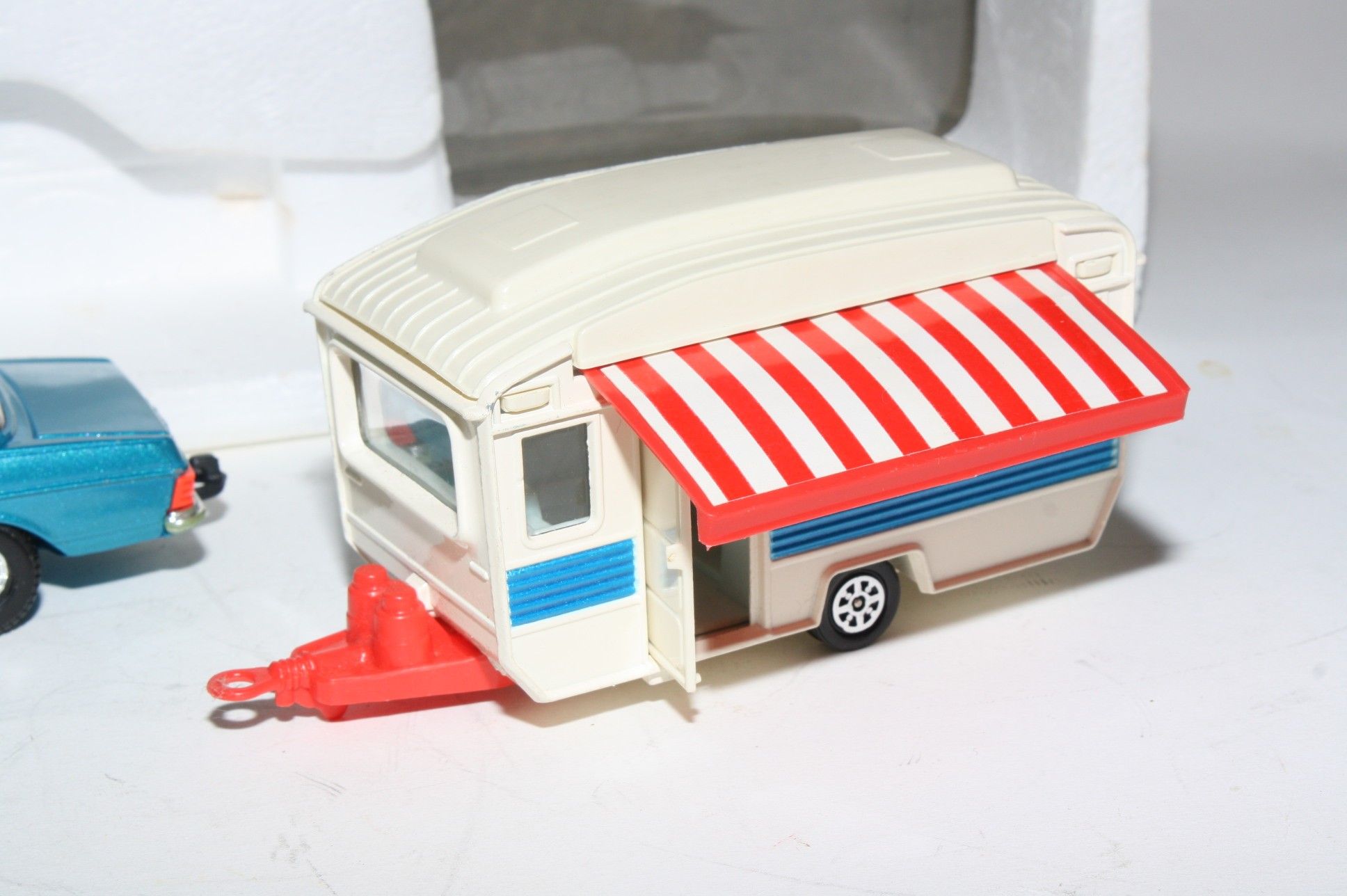 Corgi GS 24 Mercedes-Benz 240D and Touring Caravan | DB Collectables