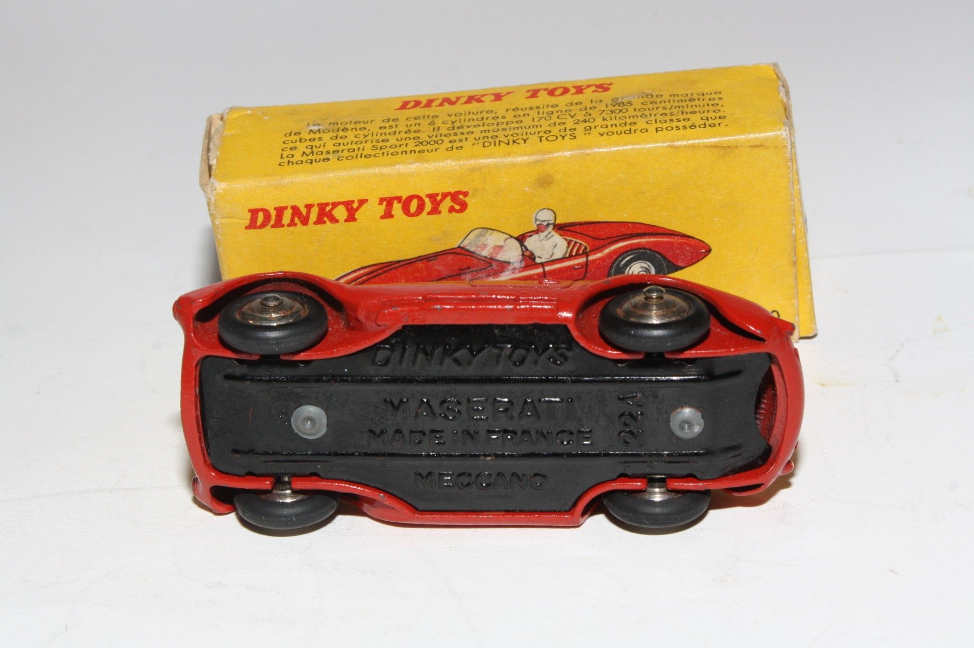 Dinky 22a Maserati 2000 Sport, Excellent in Original Box | DB Collectables