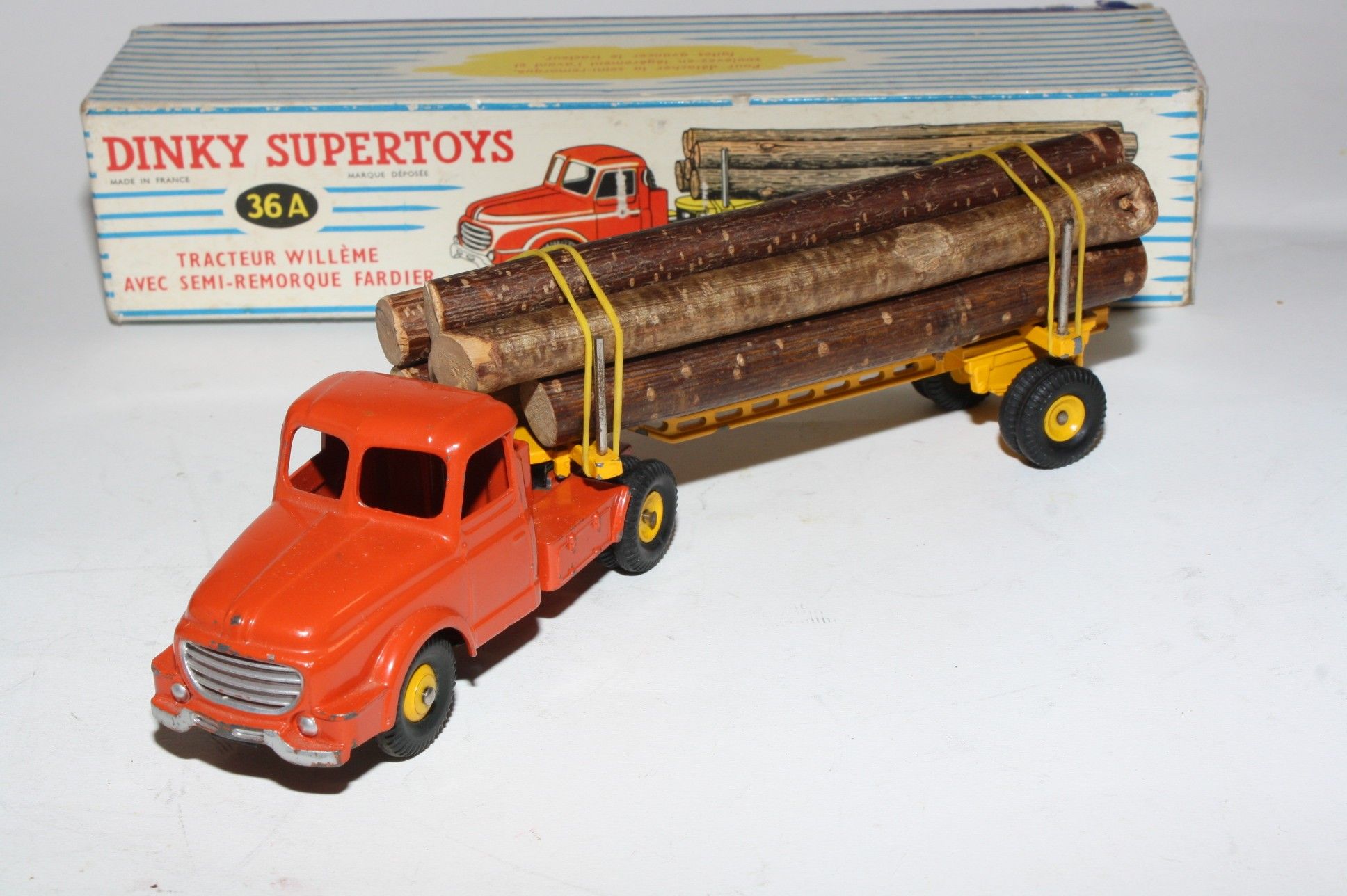 Dinky France 36A Willeme Log Lorry, Excellent in Original Box | DB ...