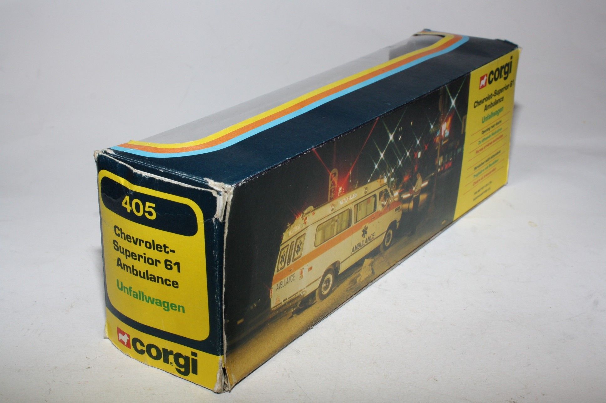 Corgi 405 Chevrolet Superior 61 Ambulance, VGC in Original Box | DB ...