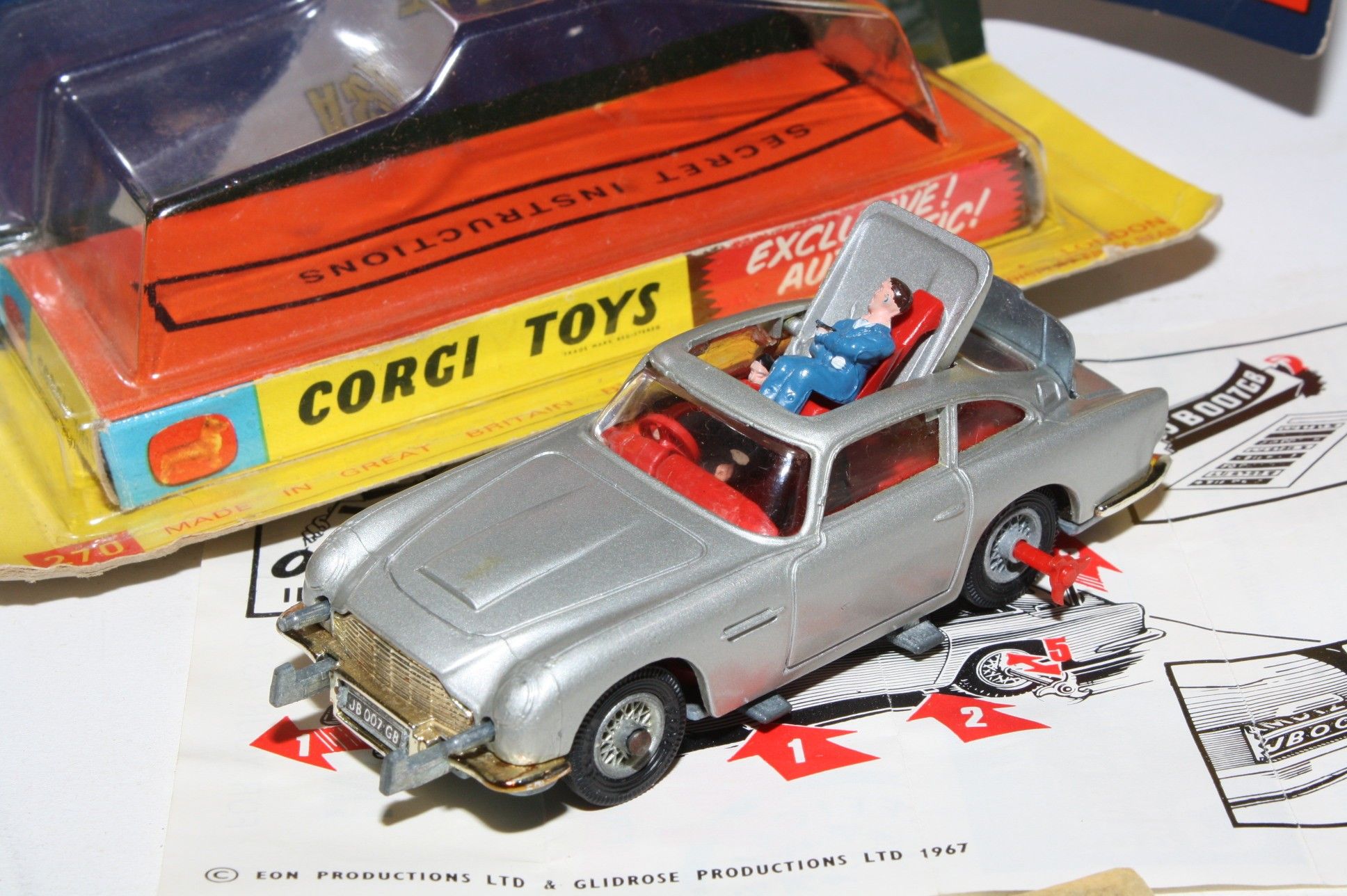 Corgi 270 James Bond Aston Martin DB5, Complete , VNM in Good Original ...