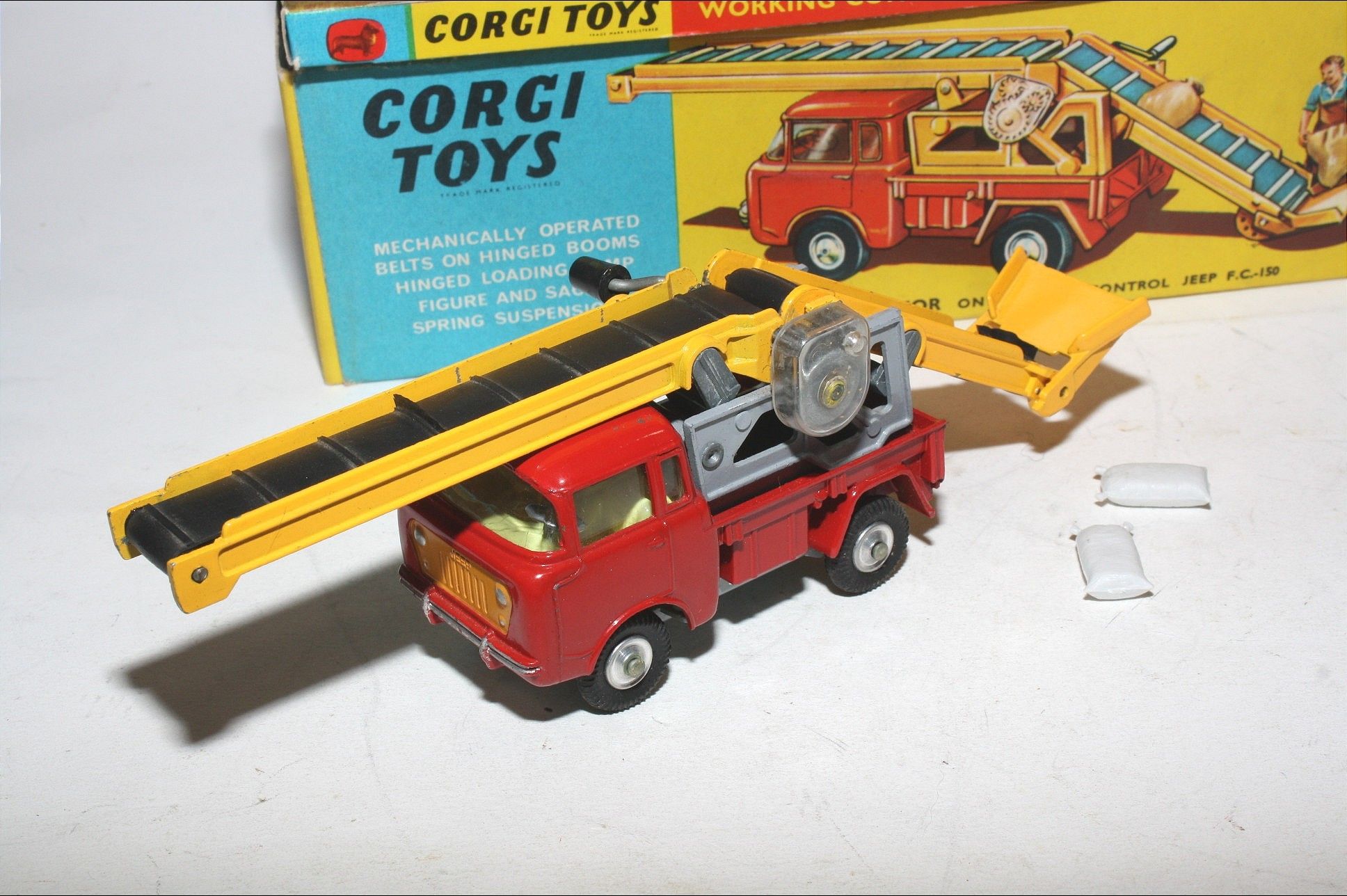 Corgi 64 Conveyor on FC Jeep, Excellent Condition in Good Original Box ...