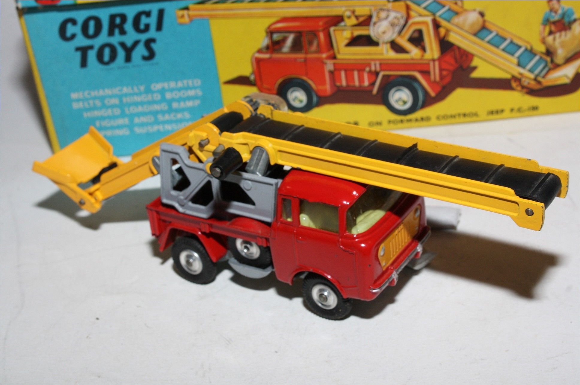 Corgi 64 Conveyor on FC Jeep, Excellent Condition in Good Original Box ...
