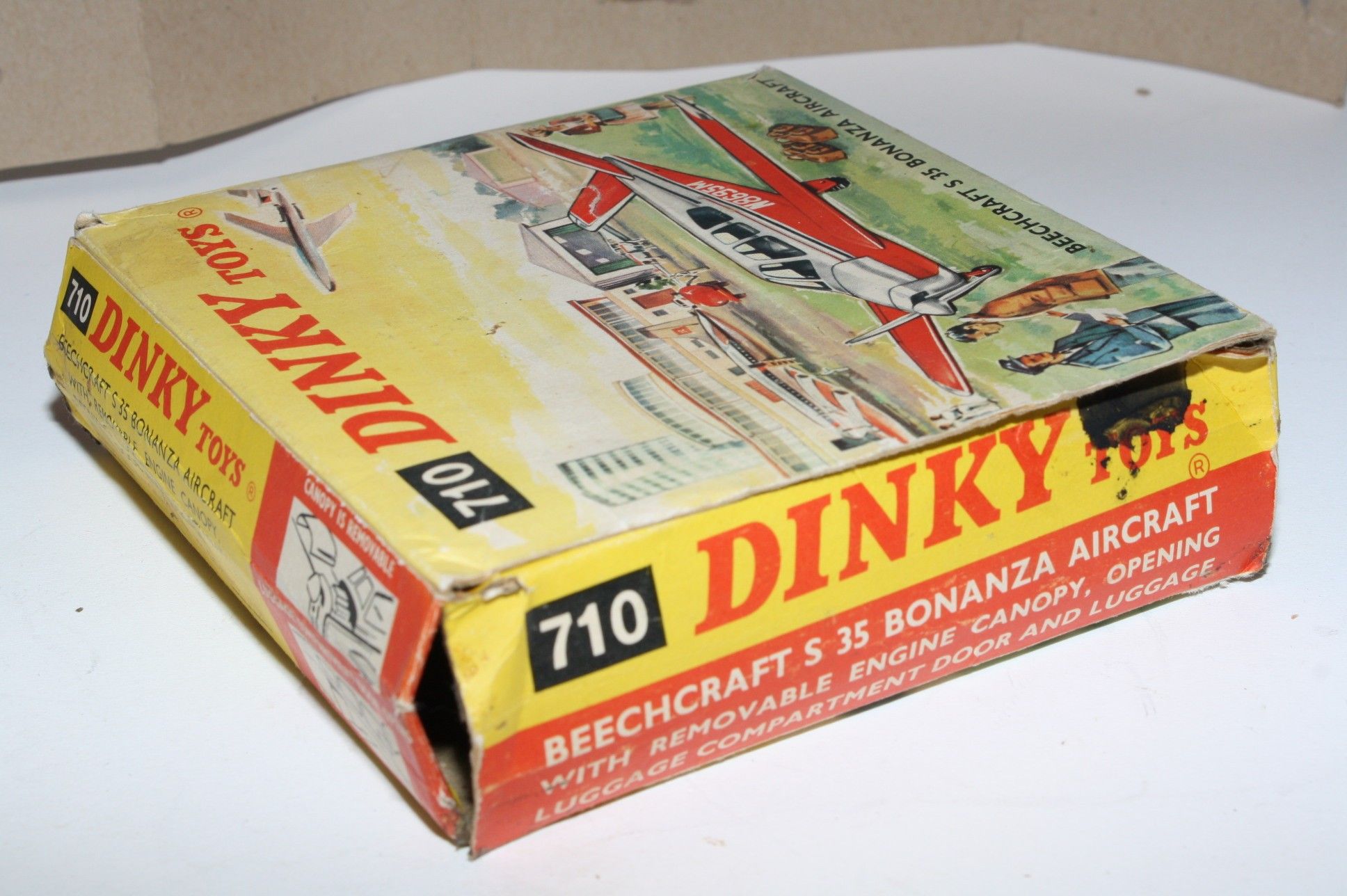 Dinky 710 Beechcraft S.35 Bonanza, VNM in Original Box | DB Collectables